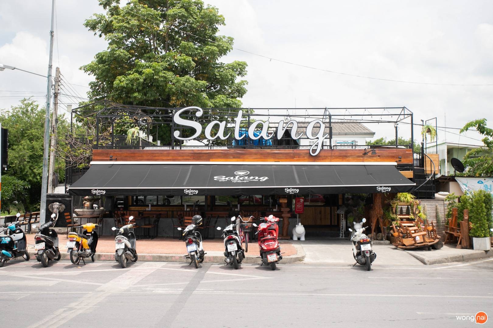 “Satang” ร้านขนมอยุธยา ครบครันทั้งคาวและหวาน มุมถ่ายรูปเพียบ!