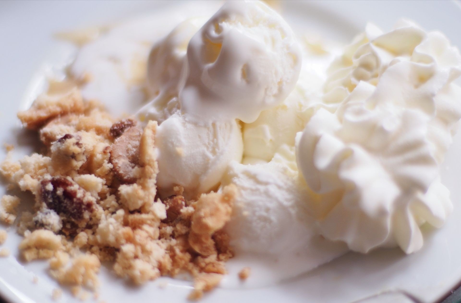 สูตร ไอศกรีมกับท็อปปิ้งของฉัน พร้อมวิธีทำโดย 𝙱𝙰𝙱𝚈 𝙼𝙰𝚁𝙳𝚈