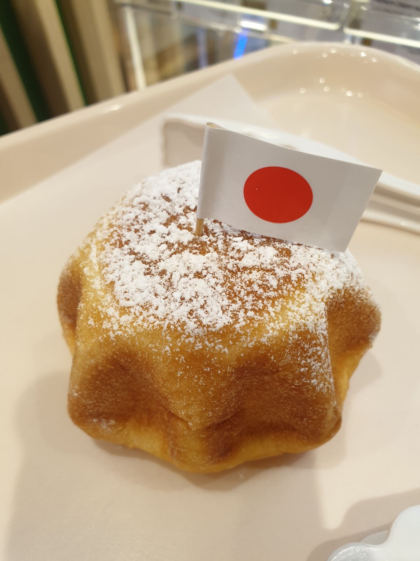 รีวิว J's bakery - fuji ringo bun แล้วแต่คนชอบบ แต่ถือว่าโอเค