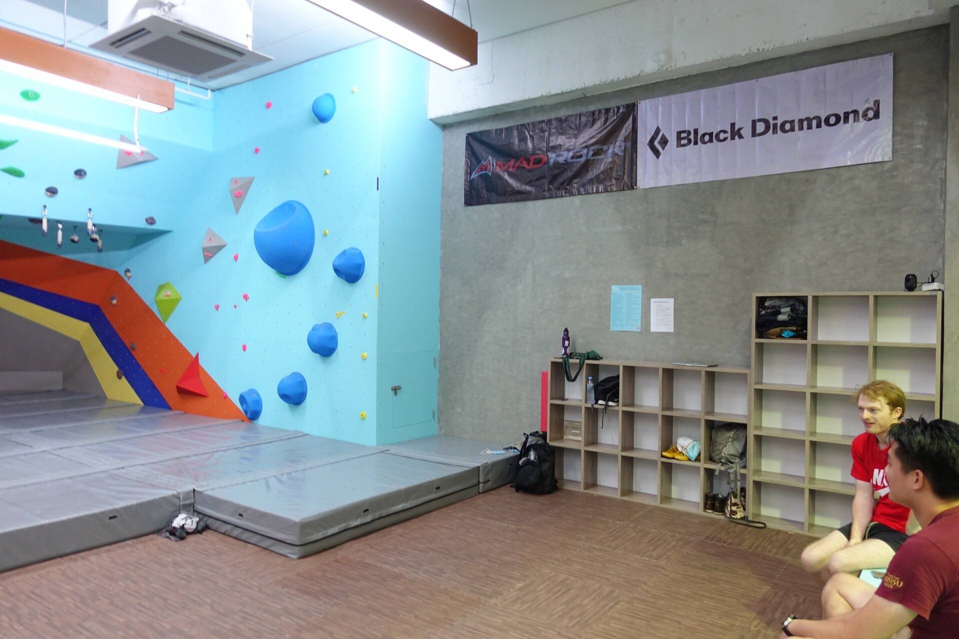 Volume Climbing Gym - รีวิวสถานที่ท่องเที่ยว