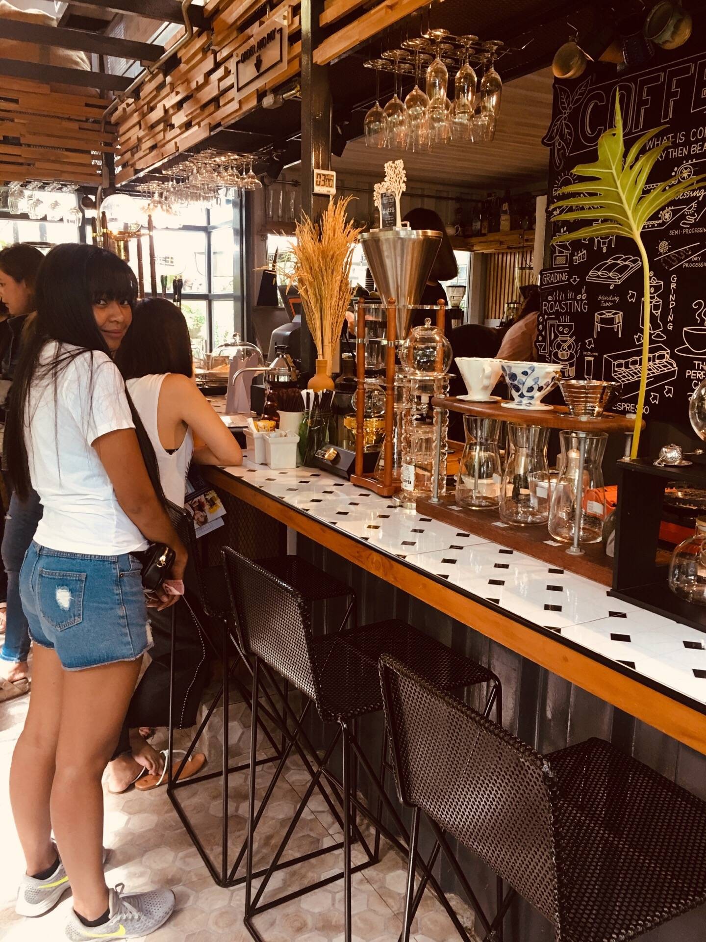 รีวิว 789 Slow Bar Coffee - ชาเขียวดี กาแฟok เลยสำหรับคนกินเข้มนะ