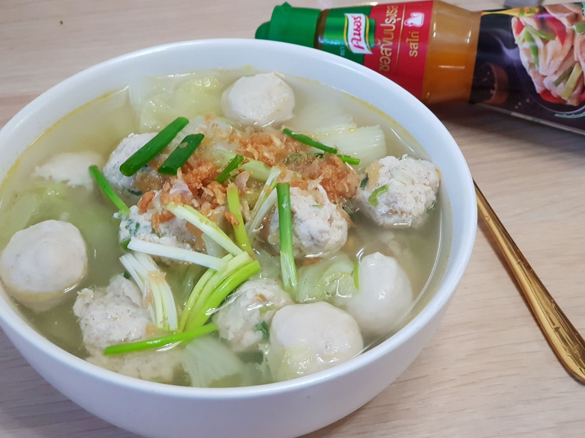 สูตร ต้มจืดผักกาดขาว ไก่บอล พร้อมวิธีทำโดย DawDaw Homemade