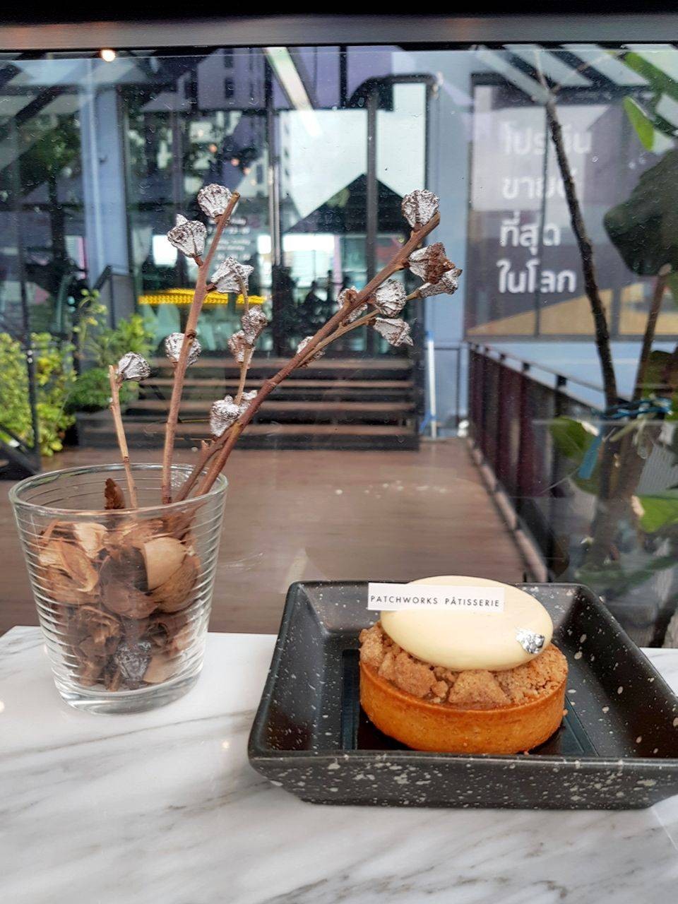 รีวิว PATCHWORKS Fine Pastry & Dessert MRT Bang O - เค้กสวยอร่อยไม่หวาน ...