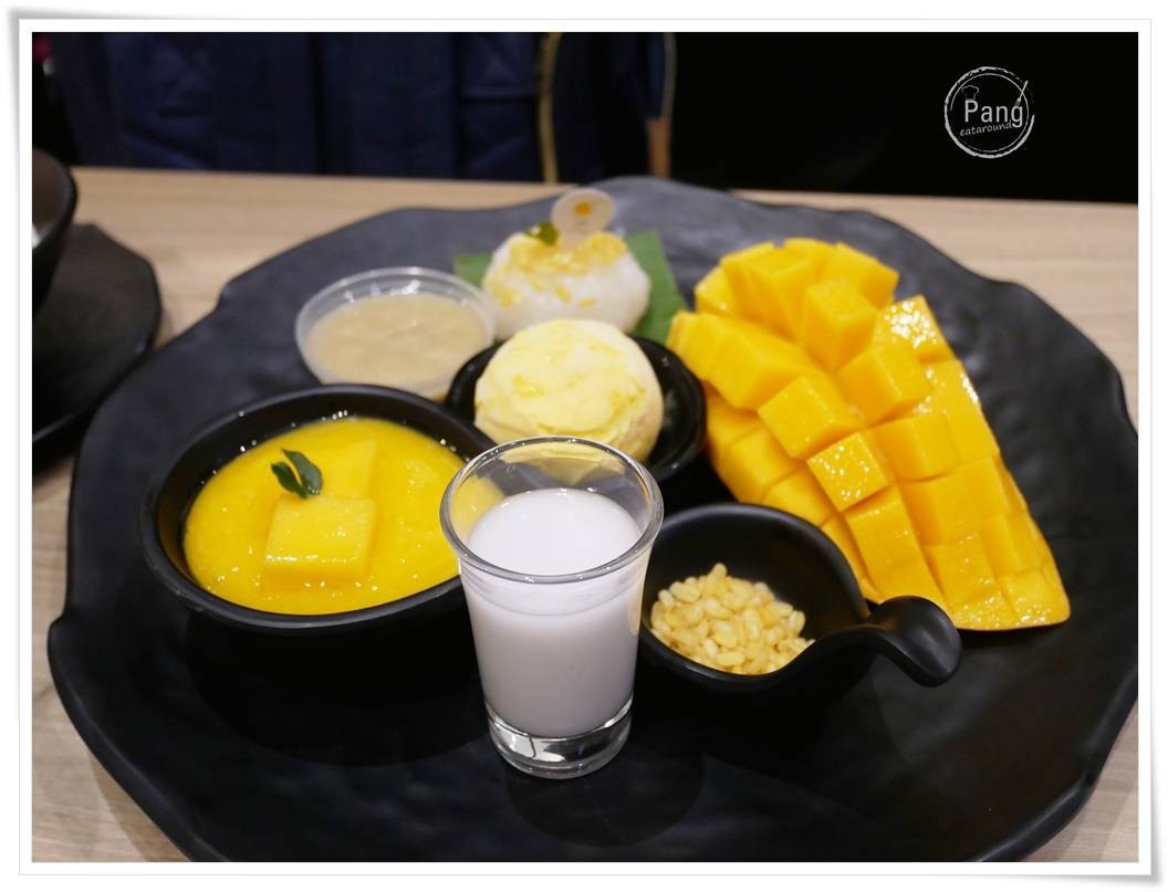 รีวิว Make Me Mango CentralWorld - หลากหลายเมนูมะม่วง