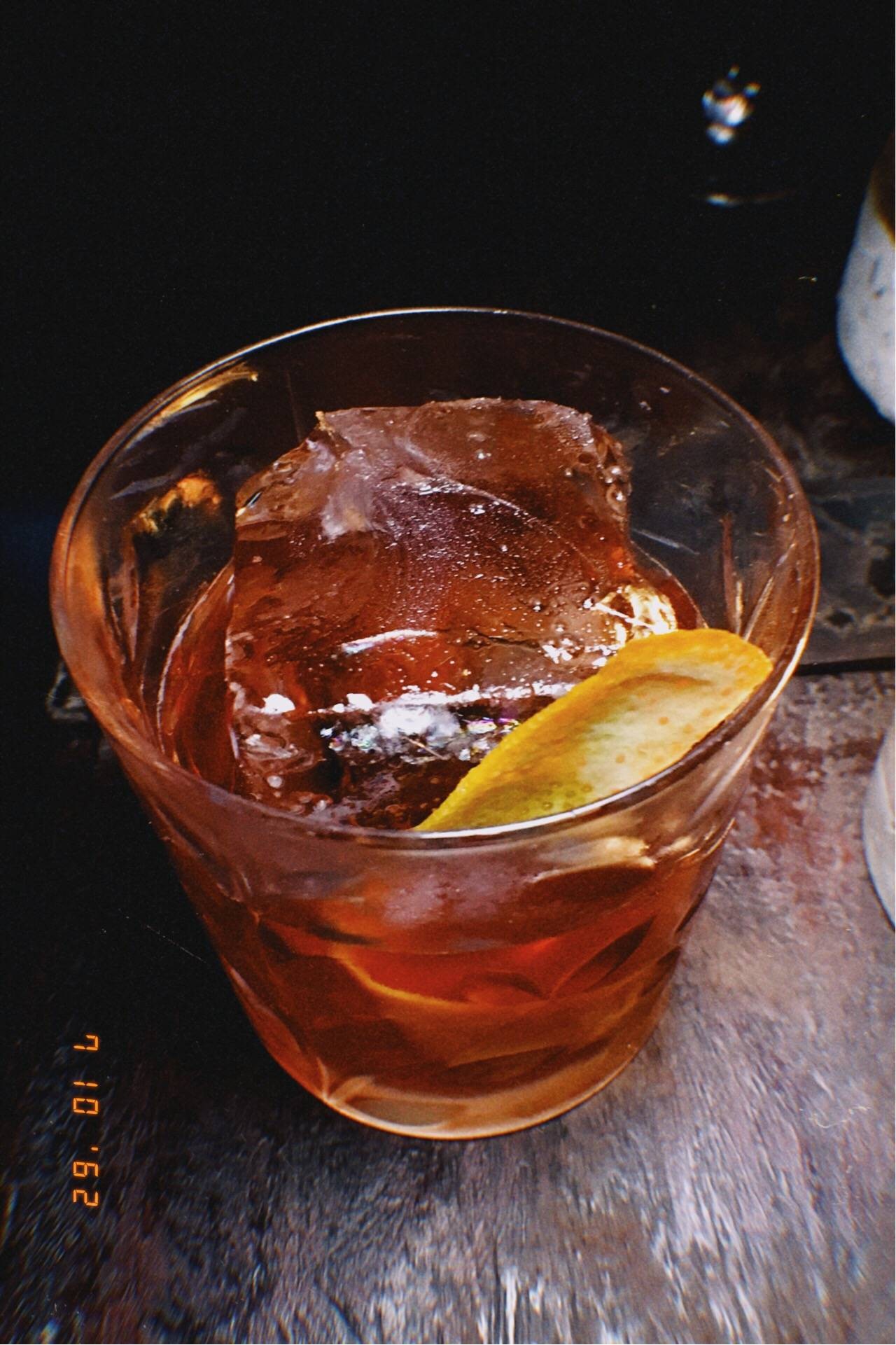 รีวิว Teens Of Thailand - coolest single spirit bar ever