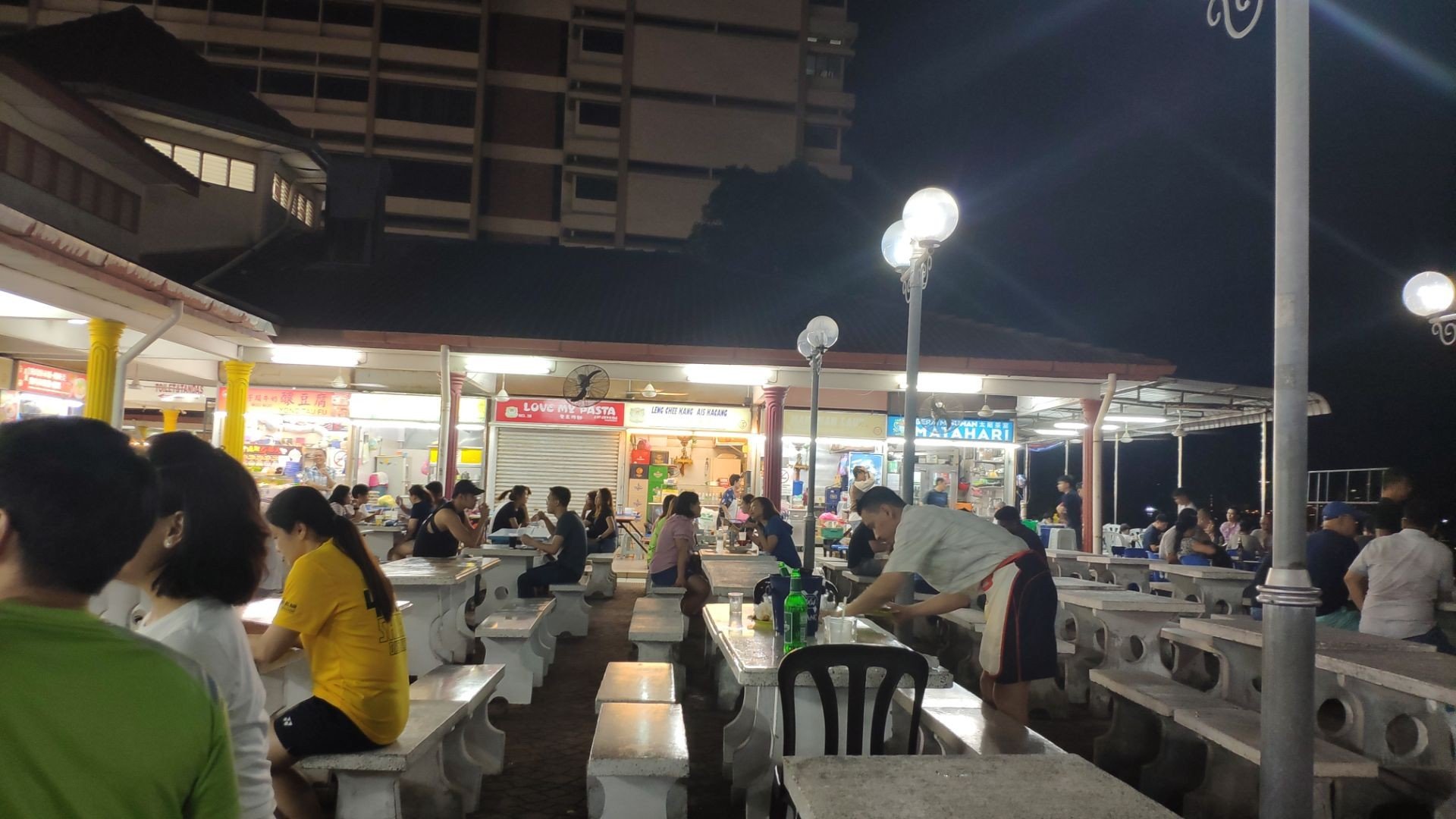 ร้าน Esplanade Food Court | รีวิวร้านอาหาร