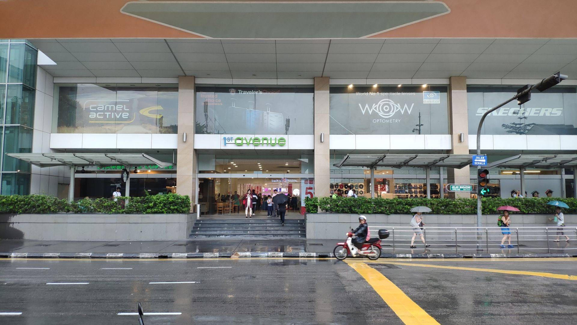 1st Avenue - รีวิวสถานที่ท่องเที่ยว - Wongnai