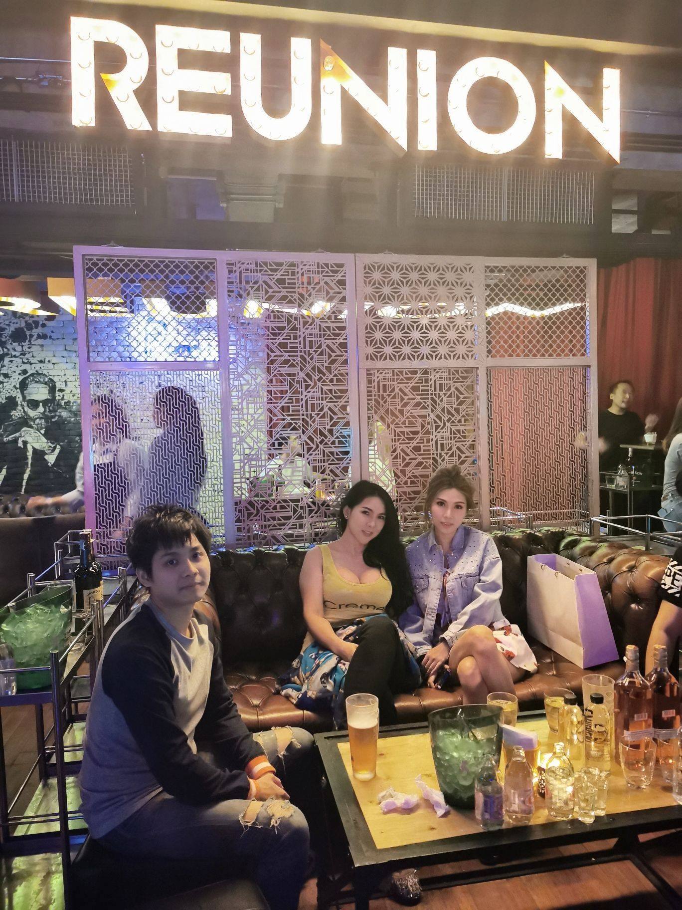 รูป REUNION Social Gathering Bar & Bistro