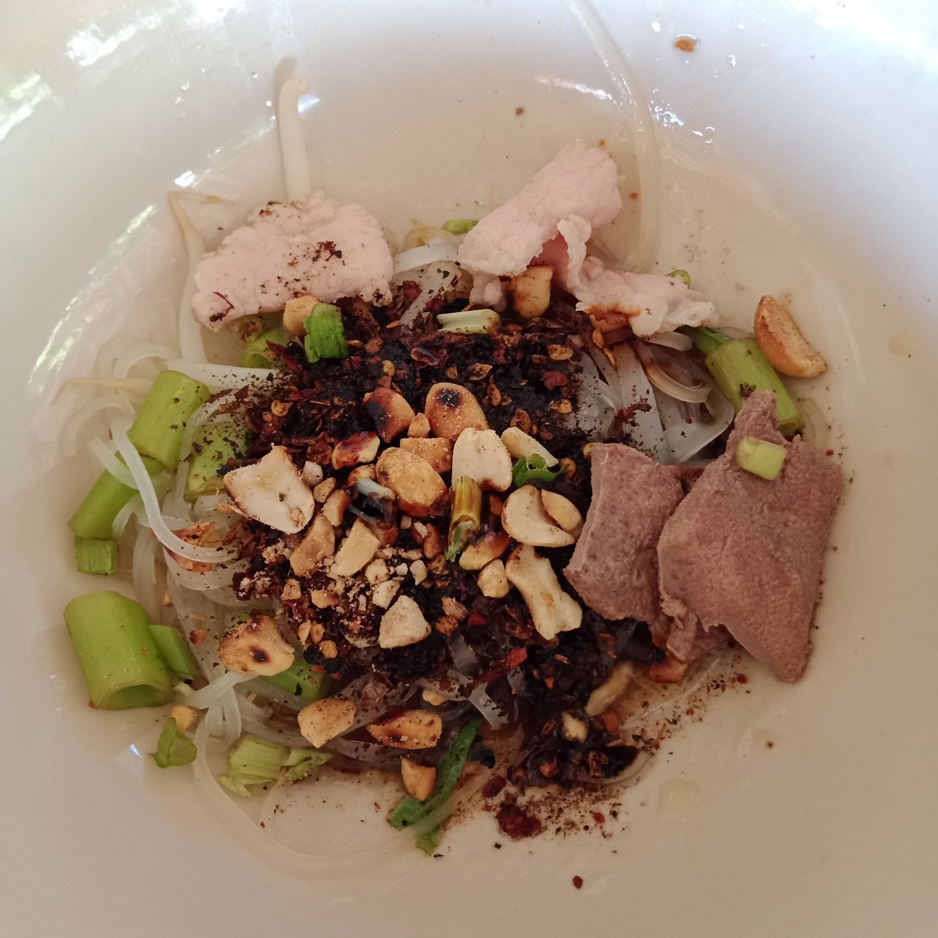 เส้นเล็กแห้ง • 15 ร้าน ก๋วยเตี๋ยวเรือ ป ประทีป สาขาสันป่าตอง สาขา