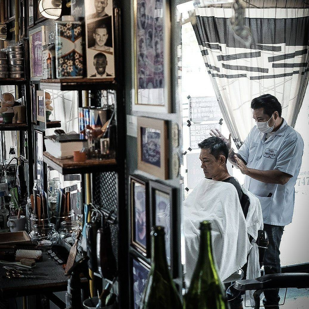 รีวิว 1982's Barber&Craft - ร้านตัดผมสุภาพบุรุษ ที่ดีที่สุดในปทุมธานี