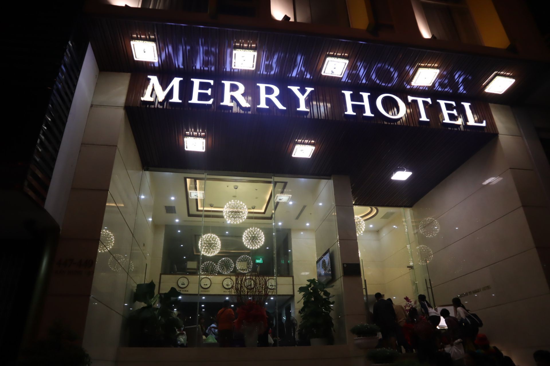 Merry Hotel (Merry Hotel) - รีวิวที่พัก