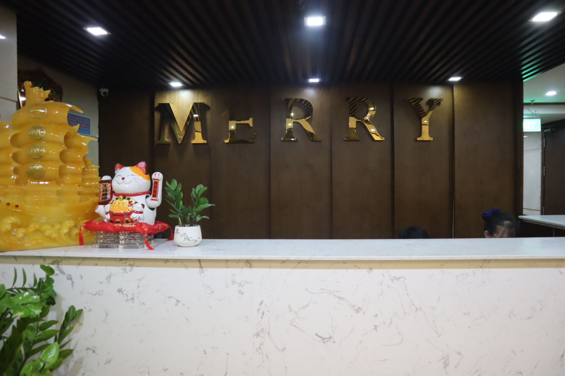 Merry Hotel (Merry Hotel) - รีวิวที่พัก