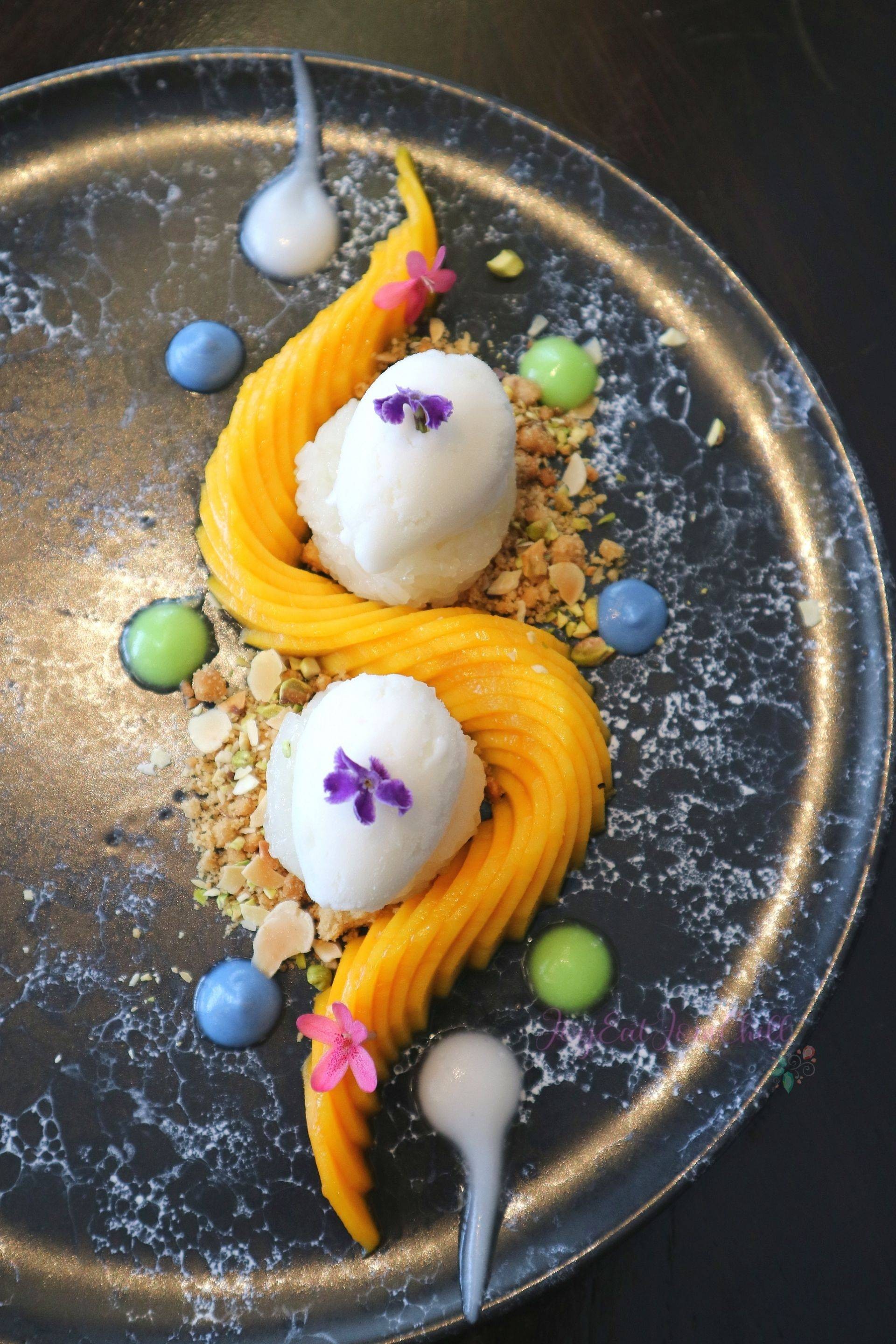 รีวิว Royal Osha ร่วมฤดี - พรีเซนเทชั่นอลังการสวยงาม บรรยากาศดี พนักงาน ...