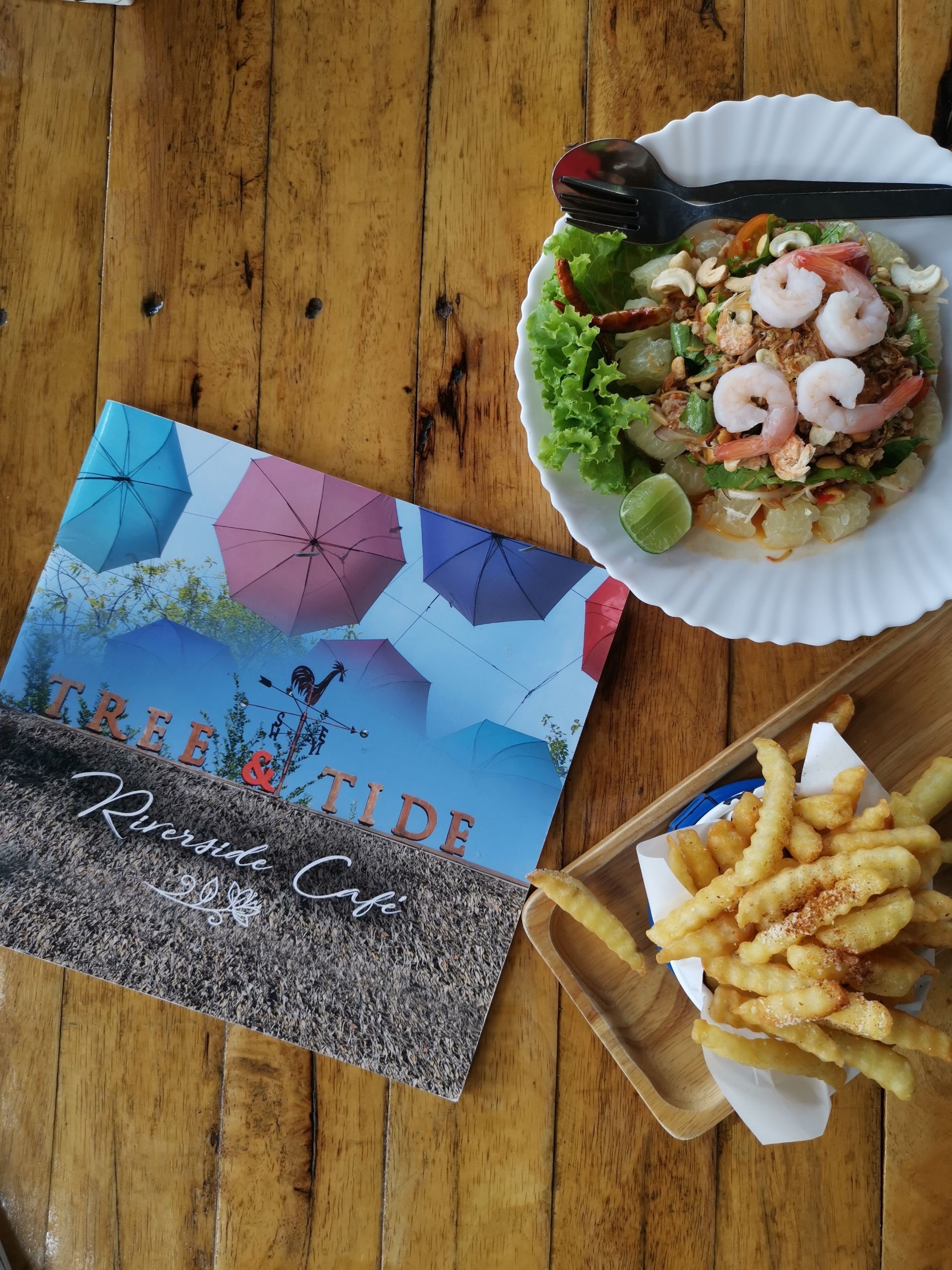 รีวิว Tree & Tide Riverside - ร้านดีที่บางเลน...