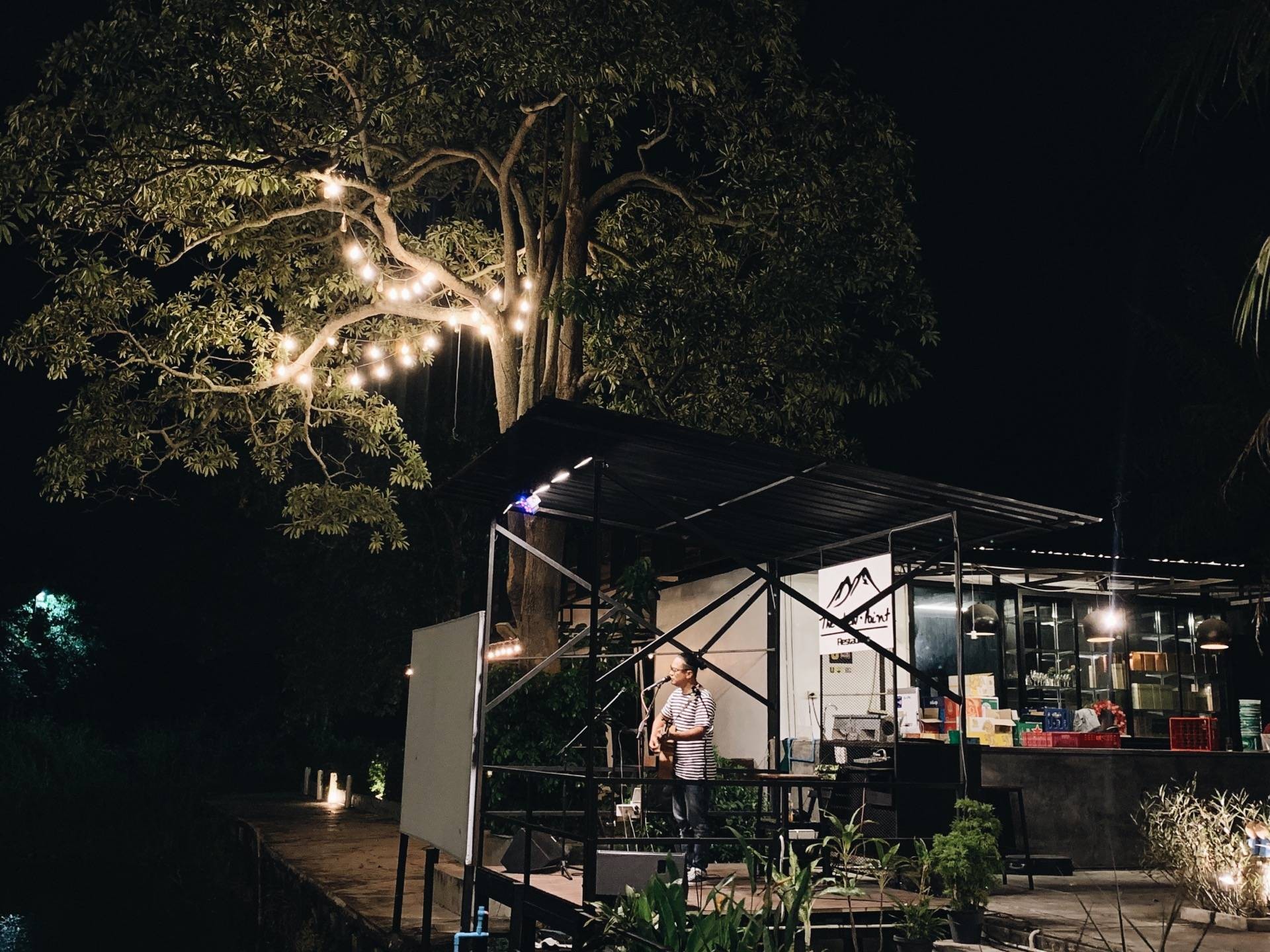 รีวิว The View Point Restaurant ชลบุรี - บรรยากาศดีงามมาก - Wongnai