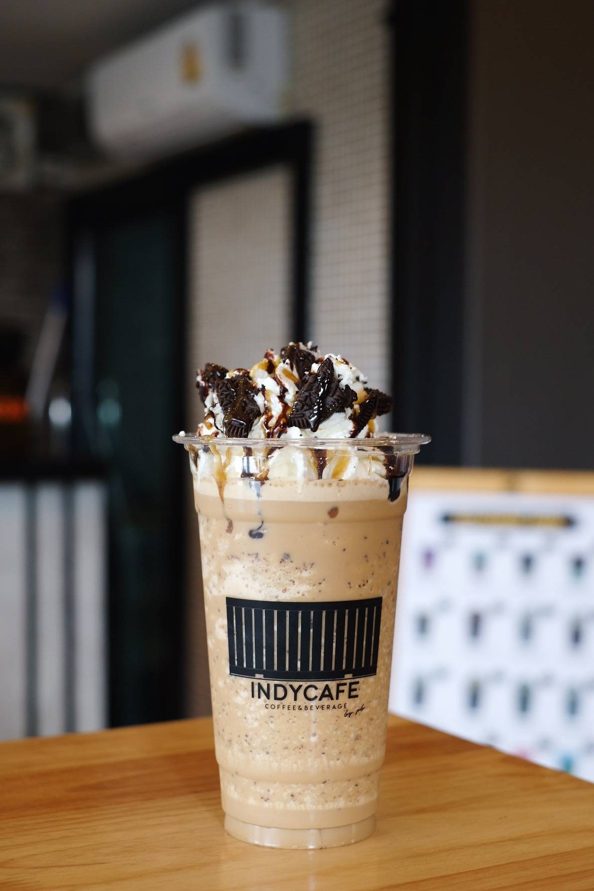 คาราเมลมัคคิอาโต้ปั่นโอรีโอ้ • image ร้าน Indy Café (อินดี้ คาเฟ่ ...