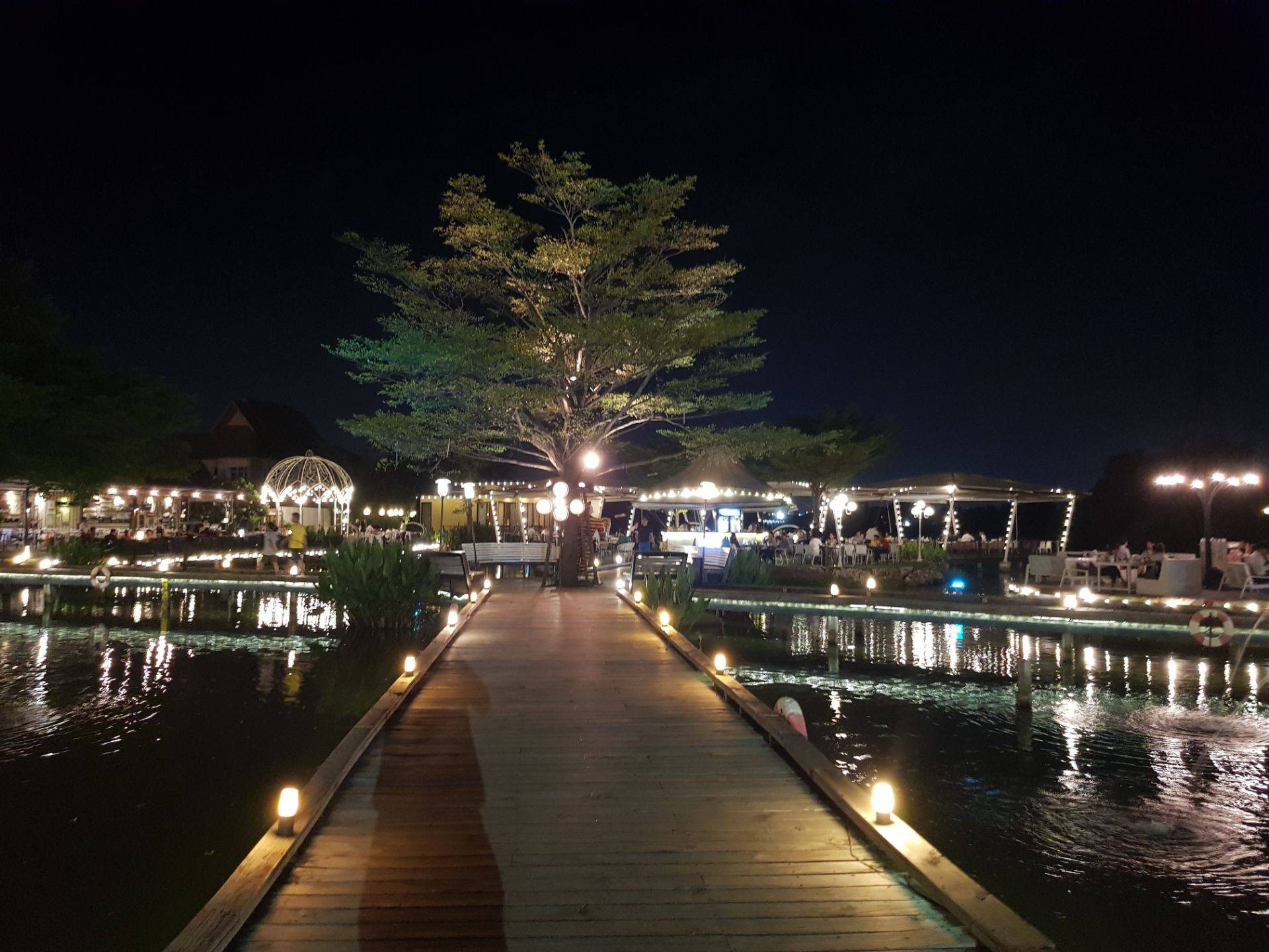 รีวิว ViewDee Relax & Restaurant - บรรยากาศดี ที่จอดรถสะดวก