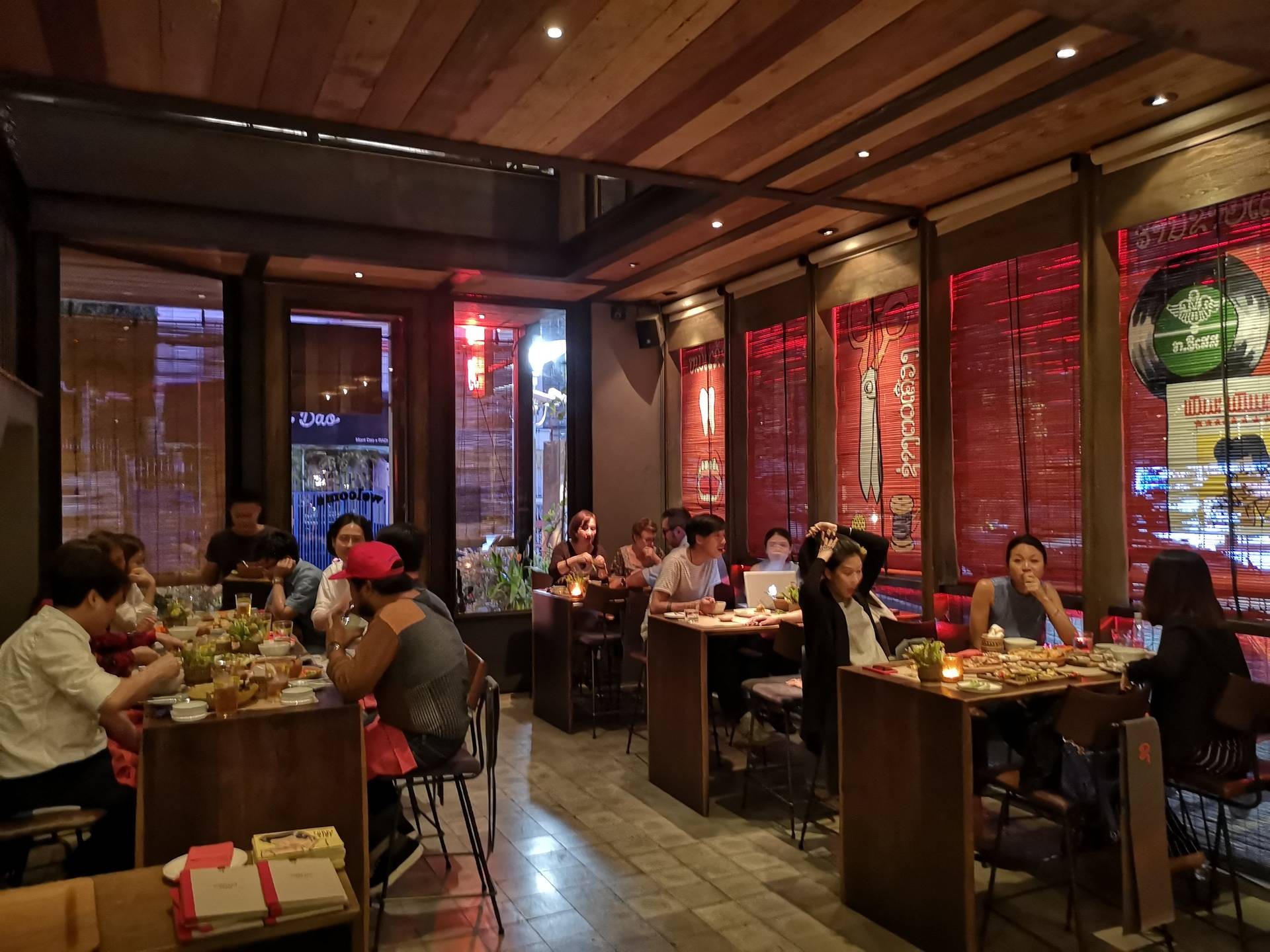 รีวิว Funky Lam Kitchen - ร้านอาหารลาวฟิวชั่น /ทองหล่อ