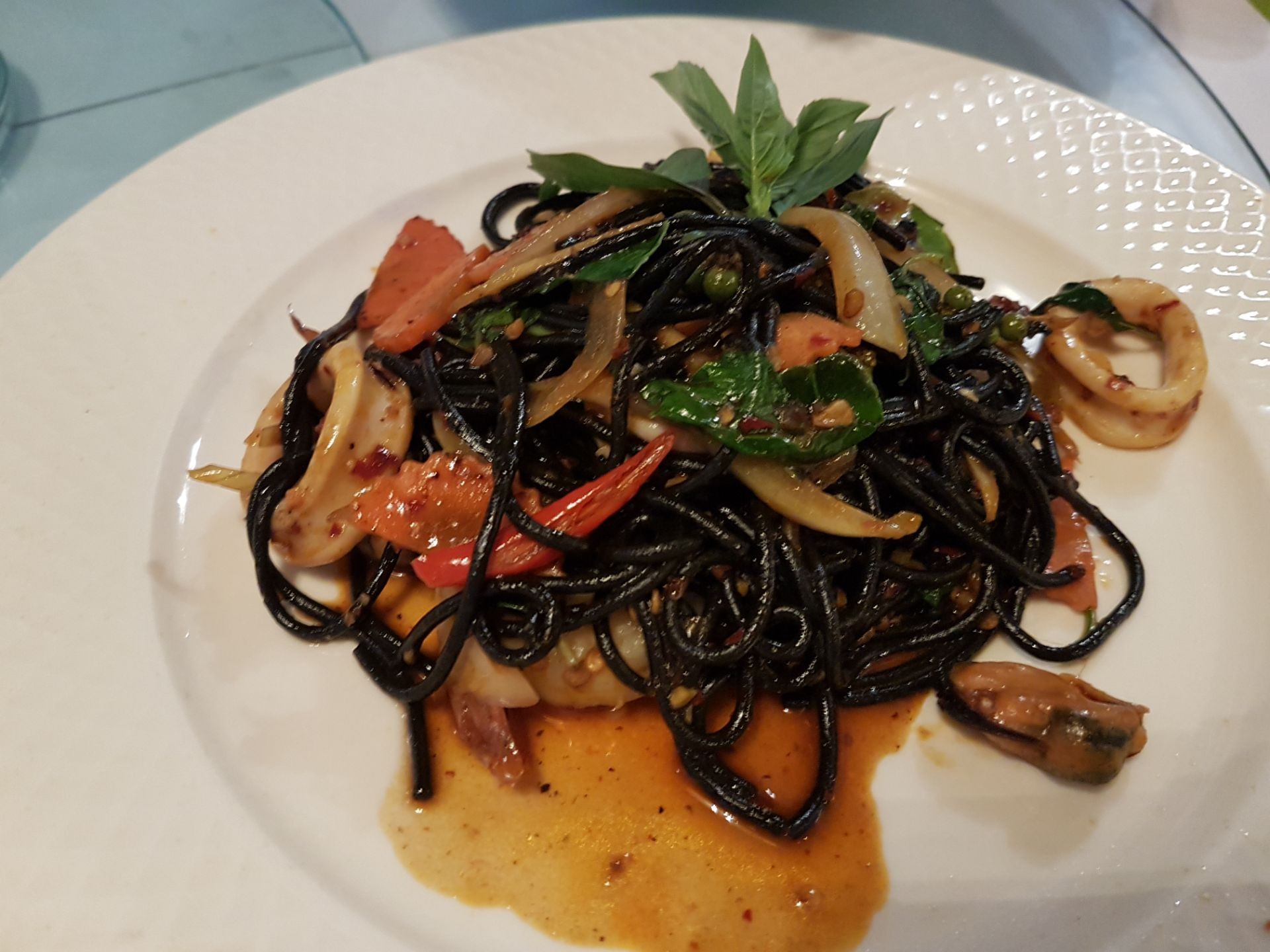 รูป Faroh House Restaurant & Wine