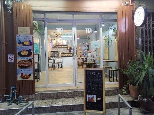 รีวิว TD Cafe ทีดี คาเฟ่ ปิดให้บริการ - ข้าวแกงกะหรี่ญี่ปุ่นอร่อยมากค่ะ