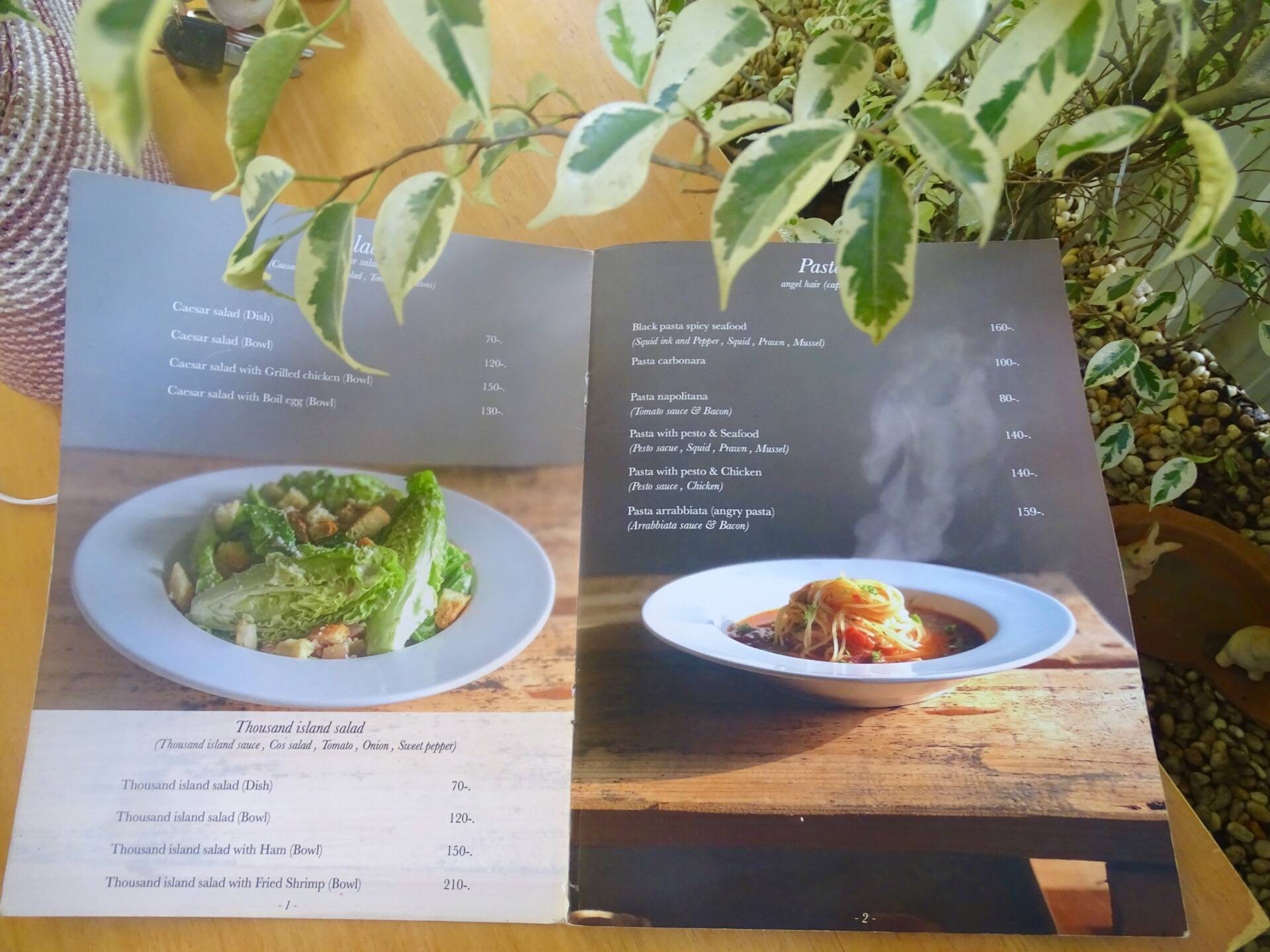 รูป Bunny Buns Coffee & Restaurant