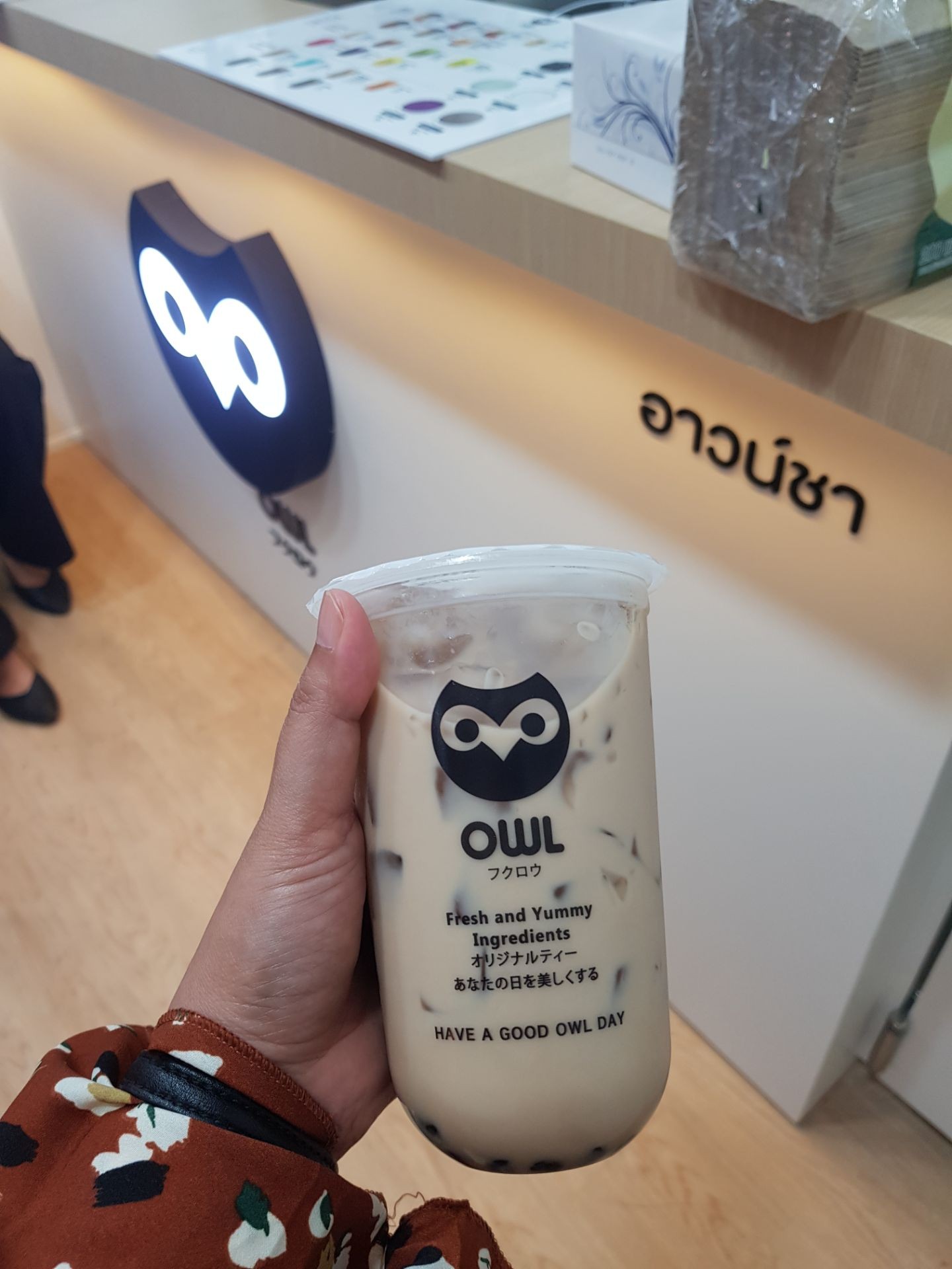 ชานมไข่มุก ร้าน Owl Cha ตึกพหลโยธินเพลส (ฝั่งพลาซ่า)