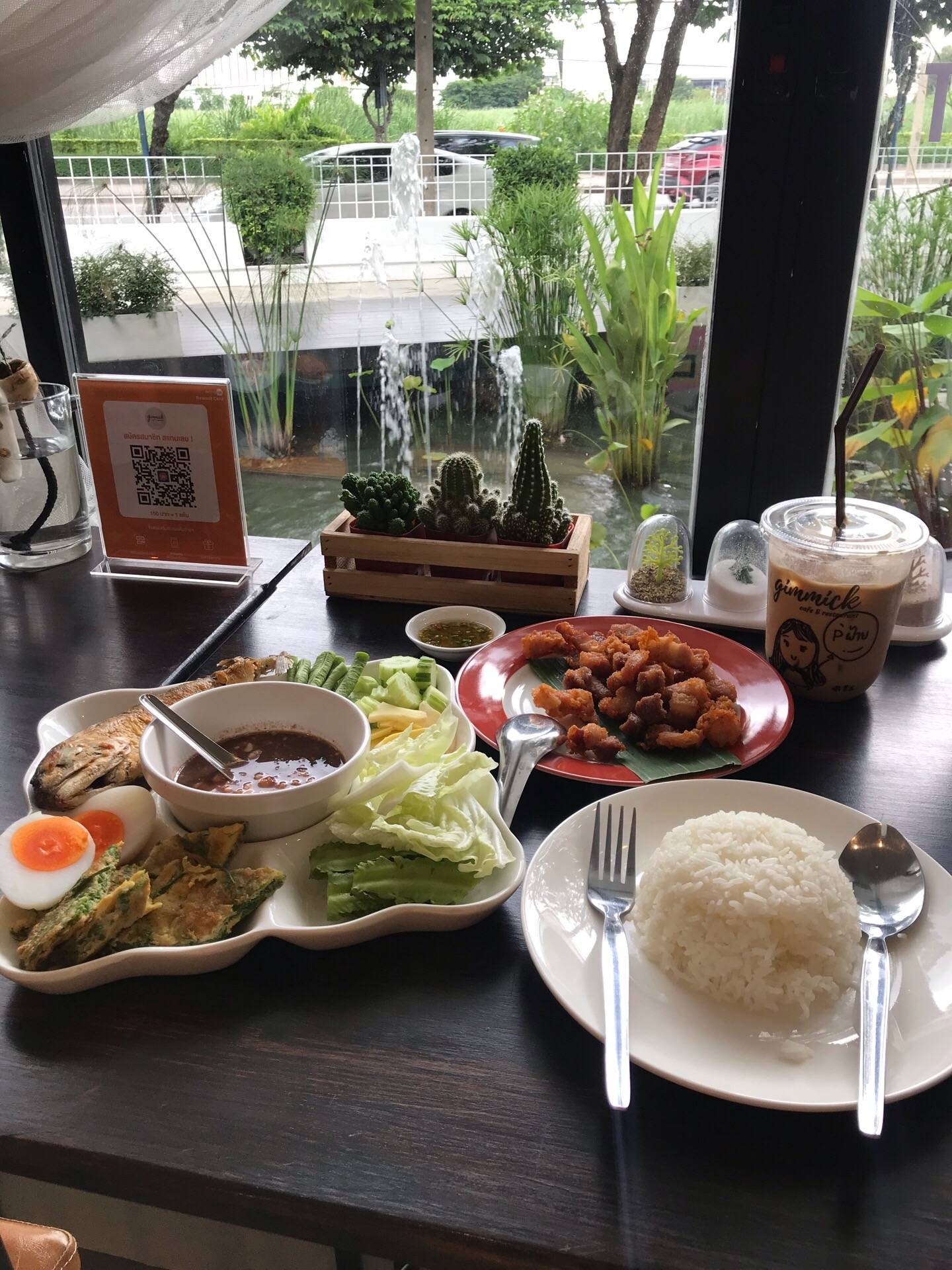 รีวิว Gimmick Cafe & Restaurant gimmickcaferestaurant - บอกเลยค่ะว่า ...