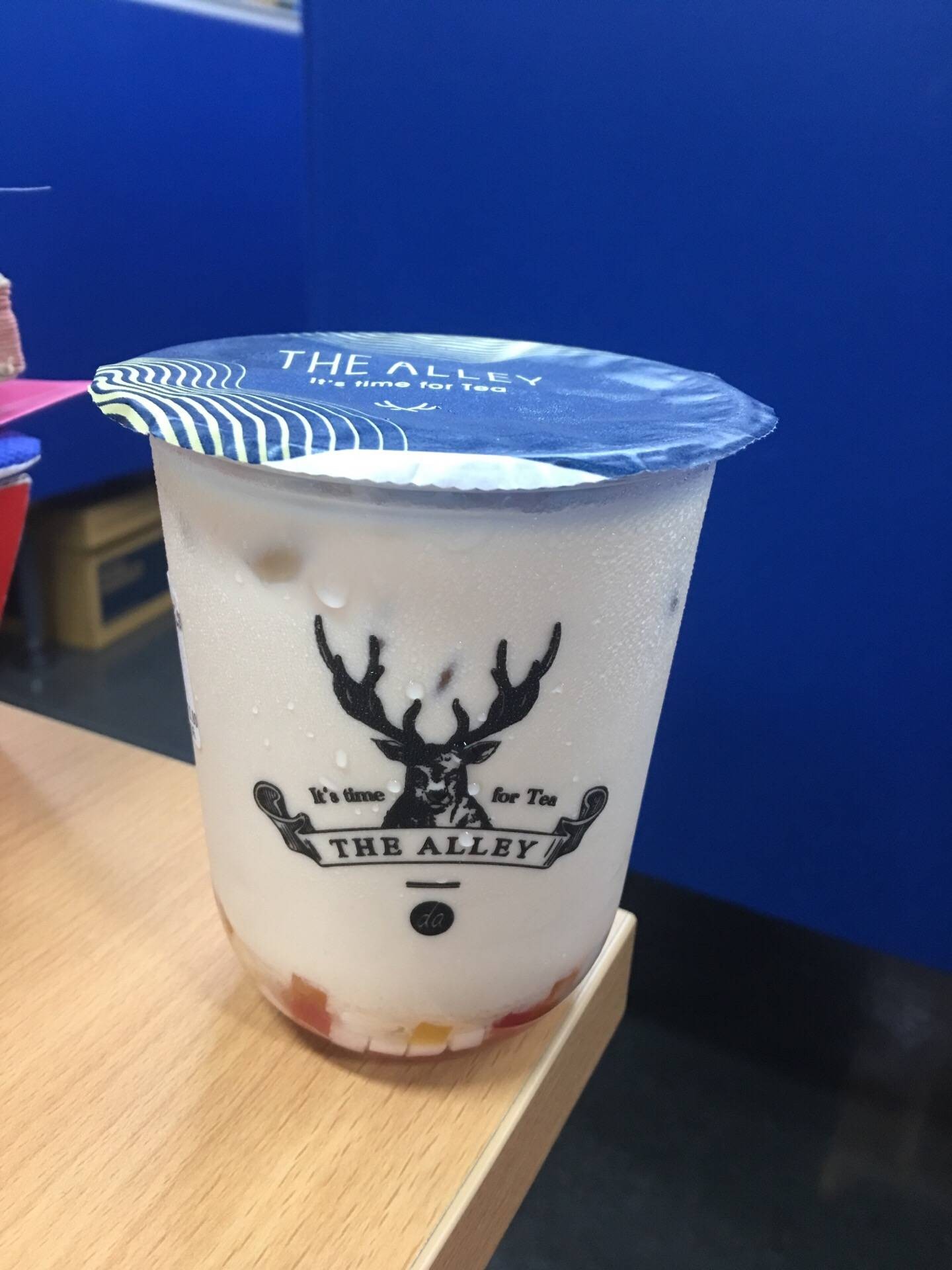 รีวิว The Alley Central Bangna - บ่ายนี้ สั่งAlley เมนู Assam Black Tea ...