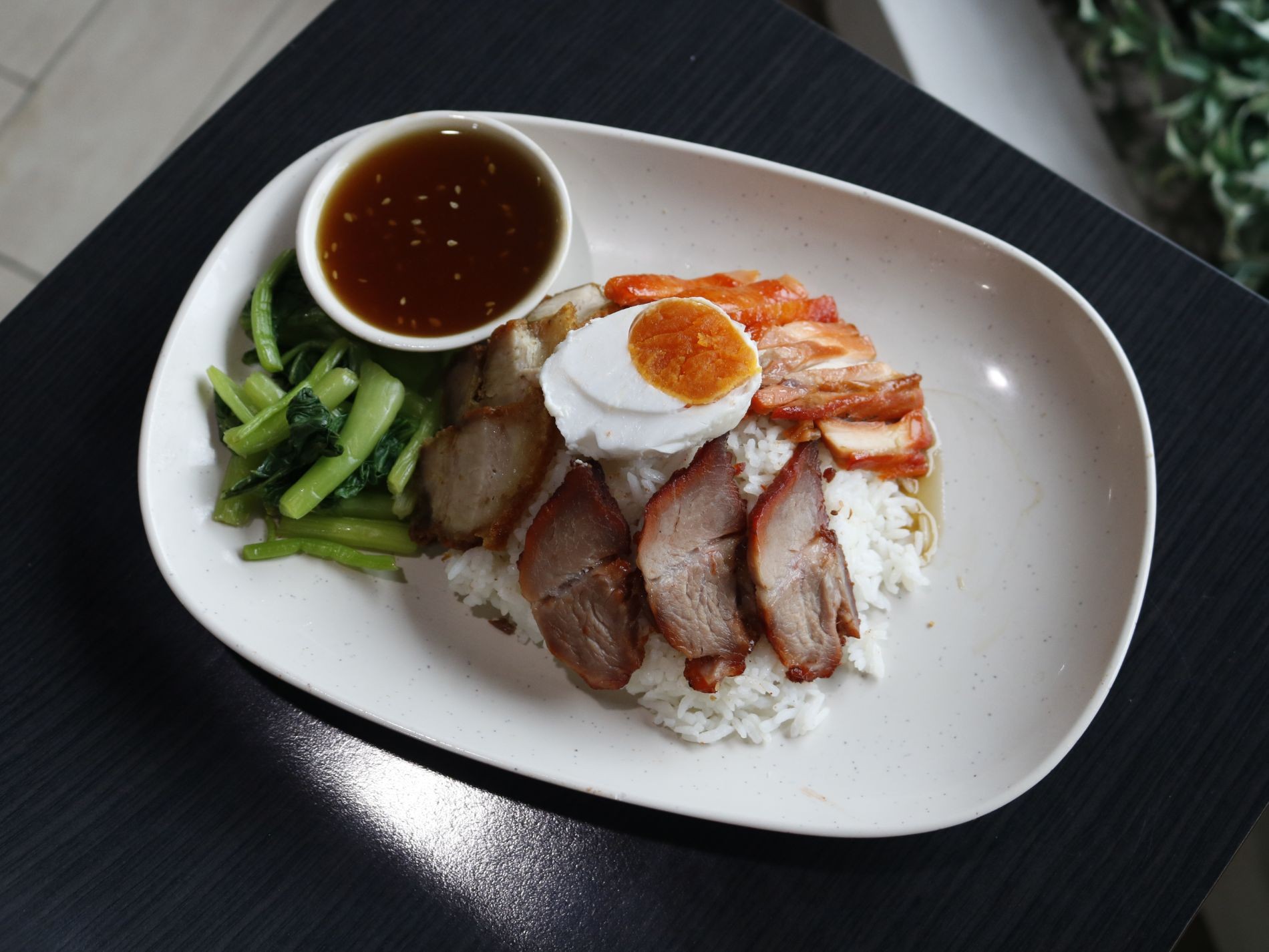 P.N. Chinese Food Food Legends by MBK - สั่งอาหารเดลิเวอรี | Wongnai x ...