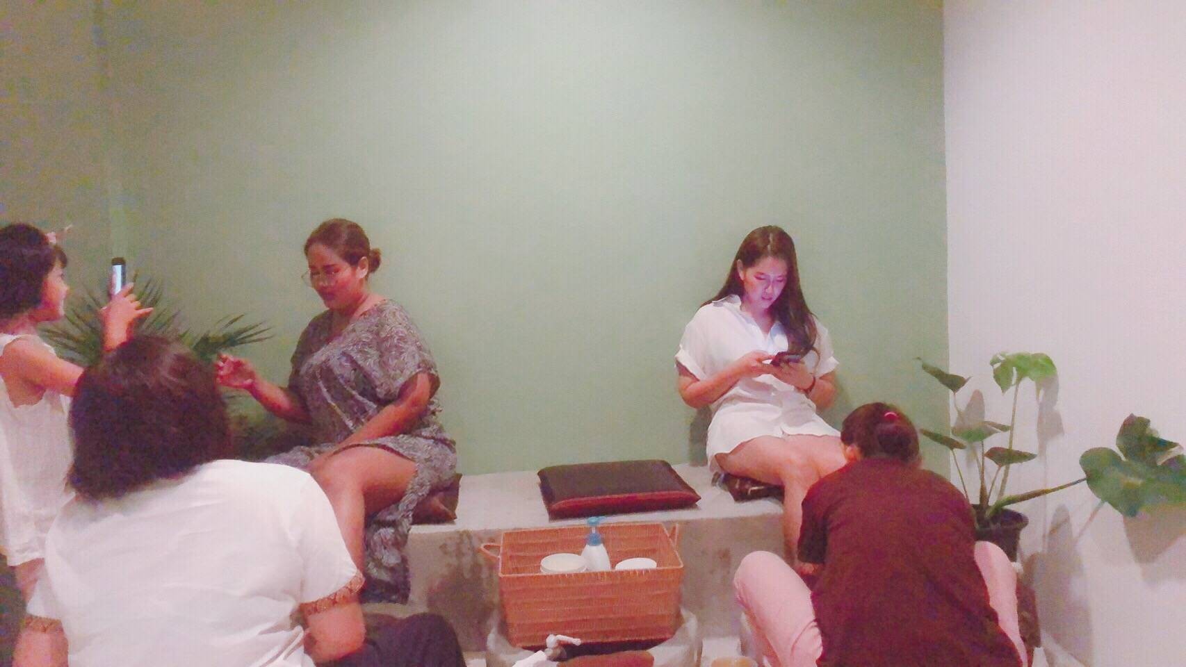 รีวิว มาดี Massage Cafe’ - ร้านหอมมากกกกกกก พนักงานก็ใส่ใจดีค่ะ หมอนวด ...