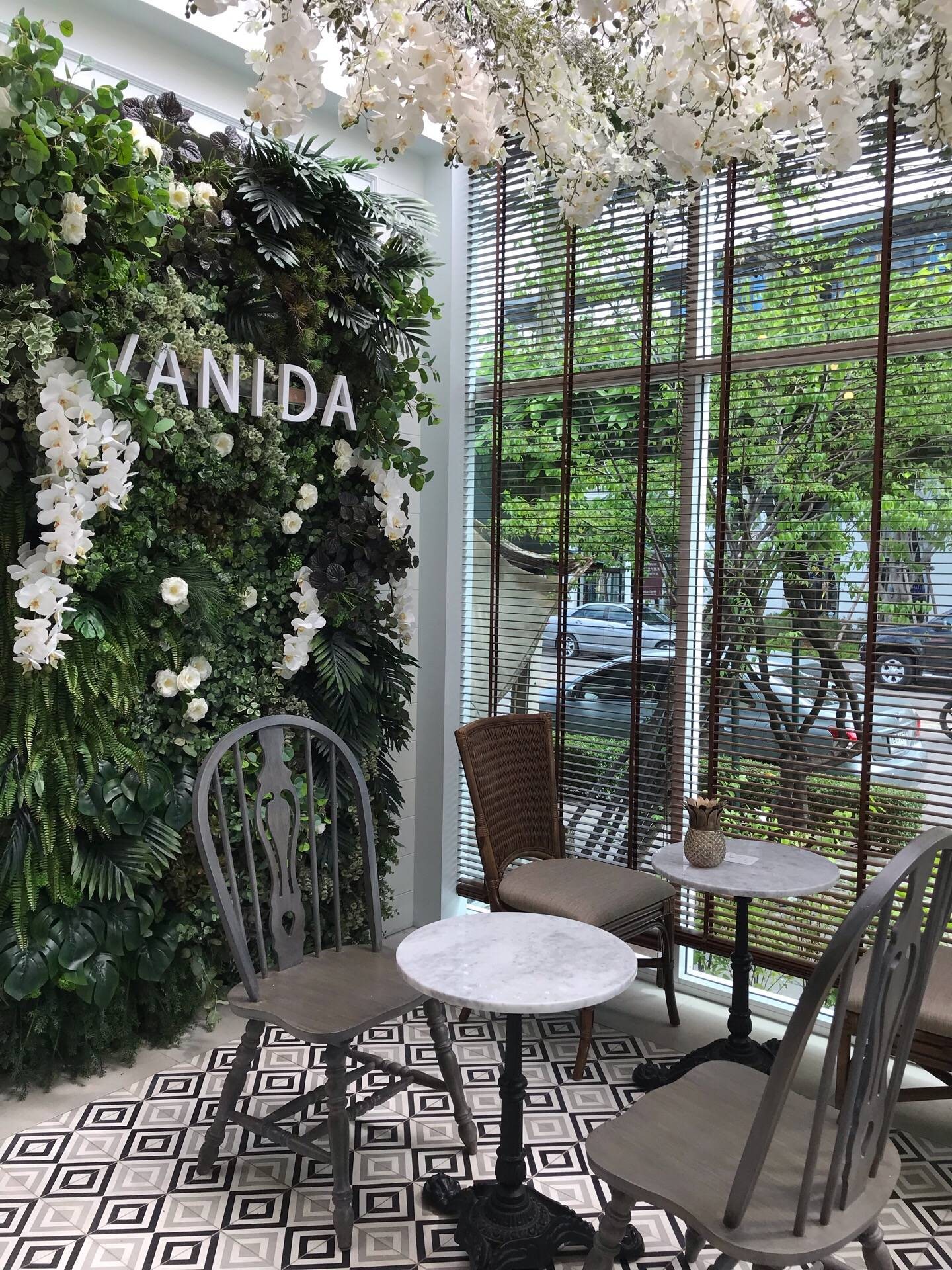 รีวิว Vanida Bangkok ถนนจันทน์ - อาหารไทย-เทศร่วมสมัย กินบรรยากาศสไตร์ ...