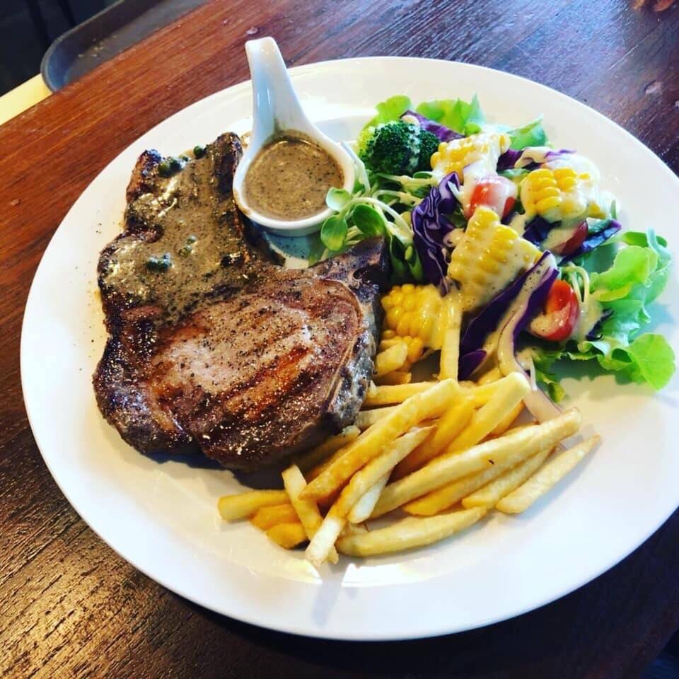 รีวิว Boonrueng Home Cafe And Bistro - กาแฟสด น้ำปั่นหลากหลายเมนู ขนมหวาน เค้ก เสต็ค อาหารจาน ...