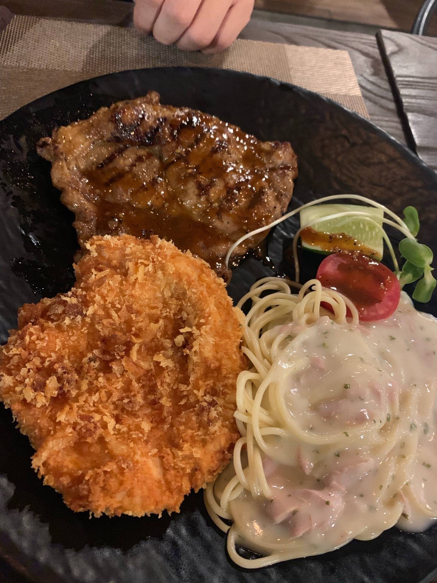 รีวิว ZZ (ซีซี) Italian-Thai Fusion The Street รัชดา - ปรุงอร่อย ไอติม ...