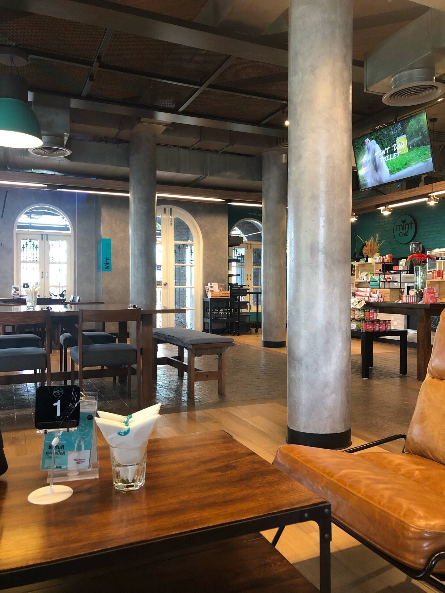 รีวิว Mint Cafe by Peppermintfield ซ.โยธินพัฒนา 3 เลียบด่วนเอกมัย ...