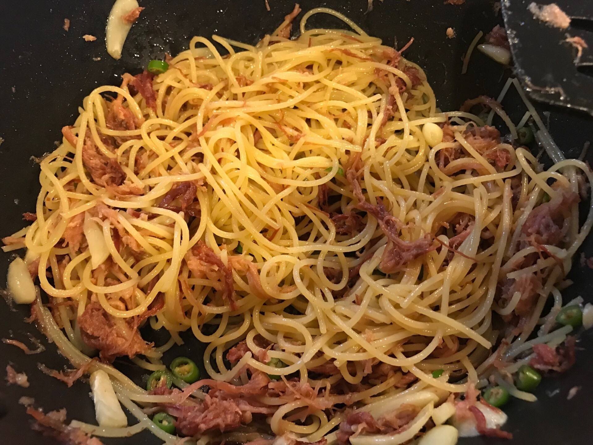 สูตร Corned Beef Spaghetti พร้อมวิธีทำโดย PookEats