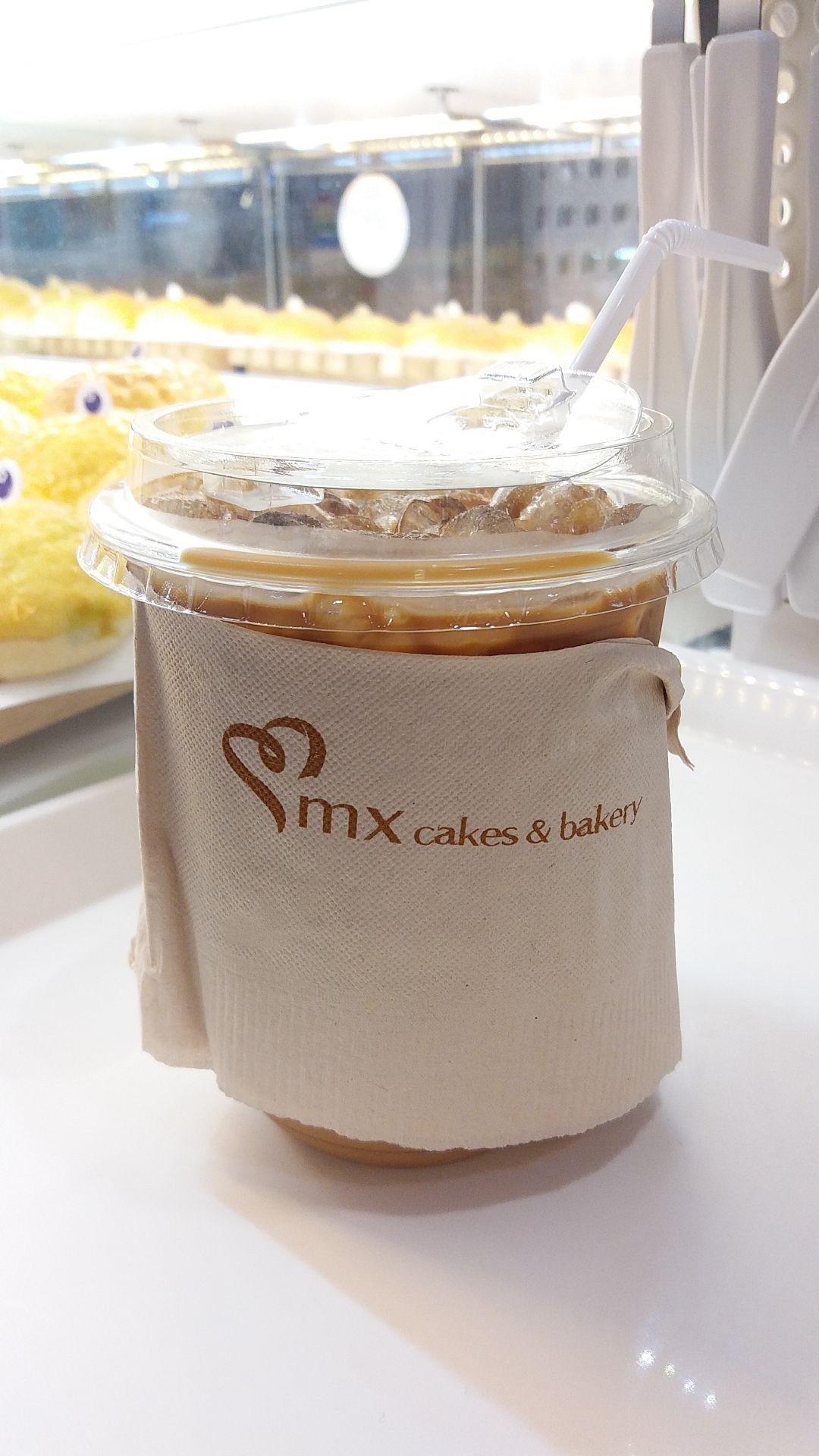 ร้าน MX Cakes & Bakery แฟชั่นไอซ์แลนด์ | รีวิวร้านอาหาร