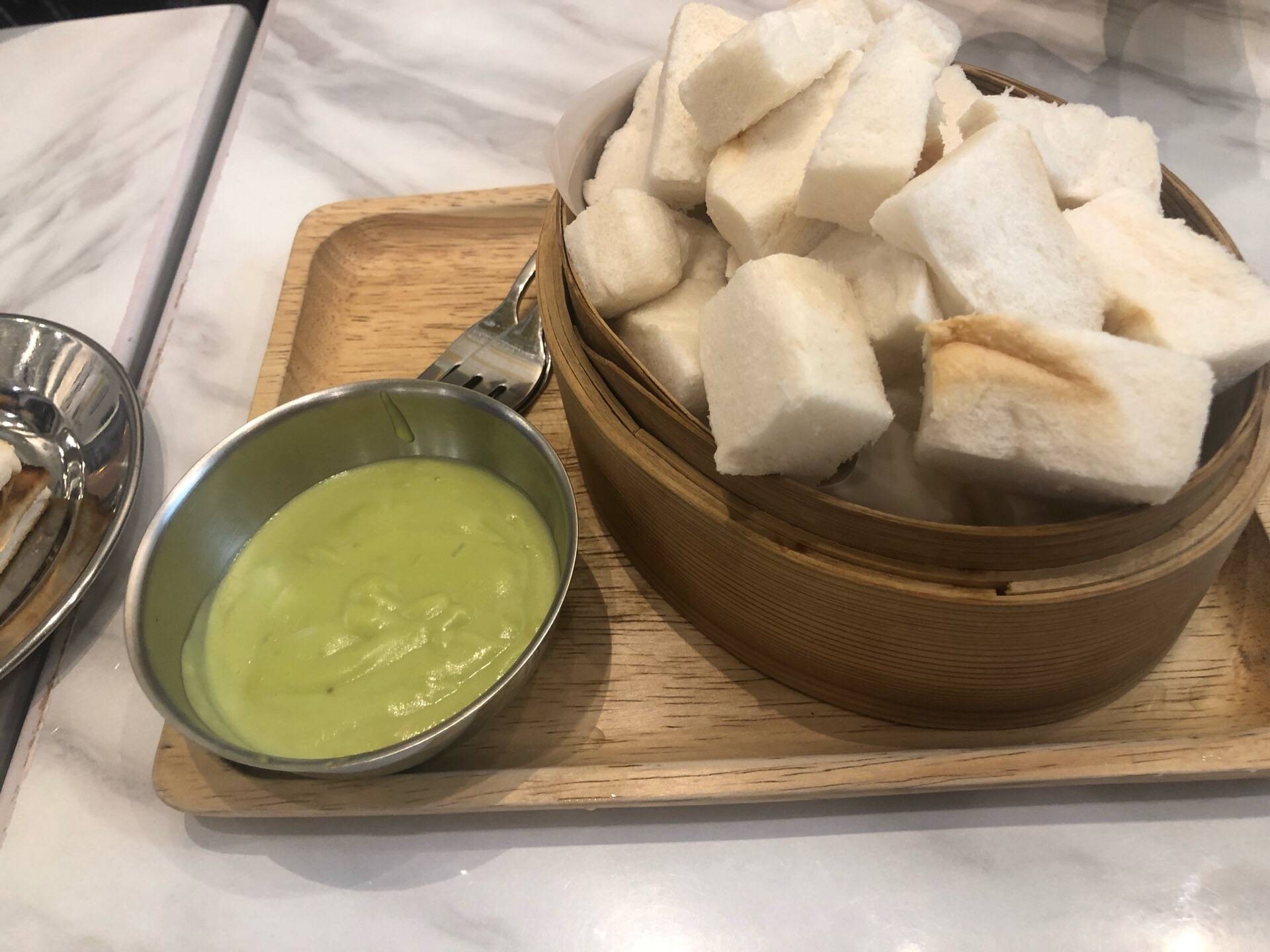 รีวิว Mellow Yellow Toast & Bistro toast & bistro - อร่อยๆๆๆๆๆๆ