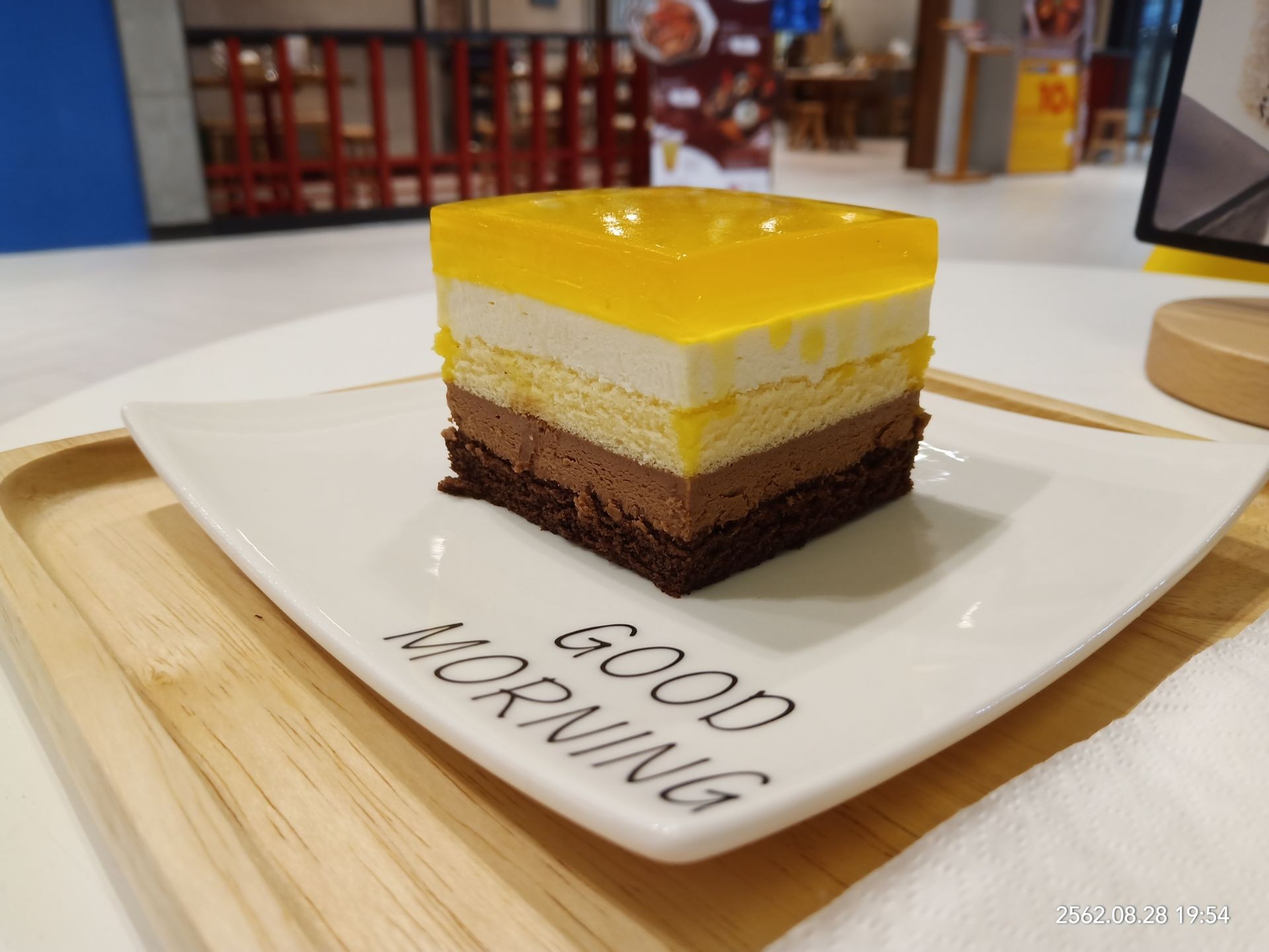 รีวิว Cubic Cake True digital park - เค้กทรงสี่เหลี่ยมเล็กๆ ราคาตามวัตถุดิบ - Wongnai