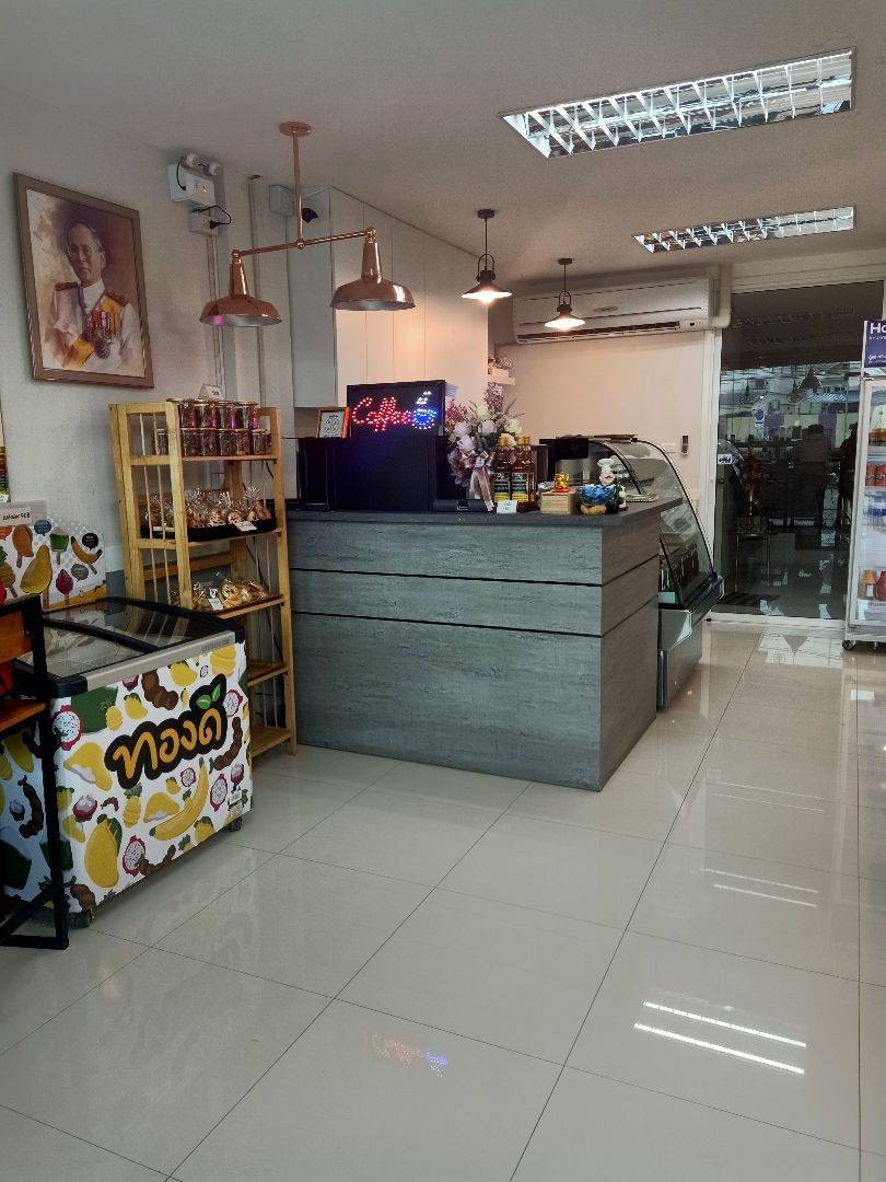 Manee Cafe' - สั่งอาหารเดลิเวอรี | Wongnai x LINE MAN