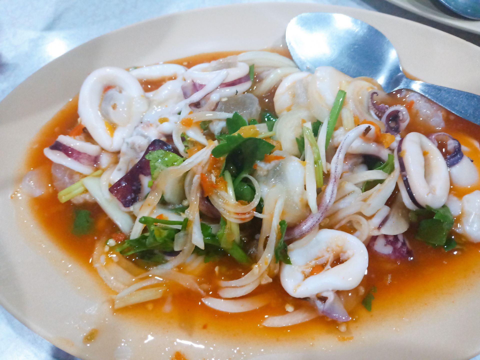 ยำหมึกไข่ ร้าน ชมจันทร์