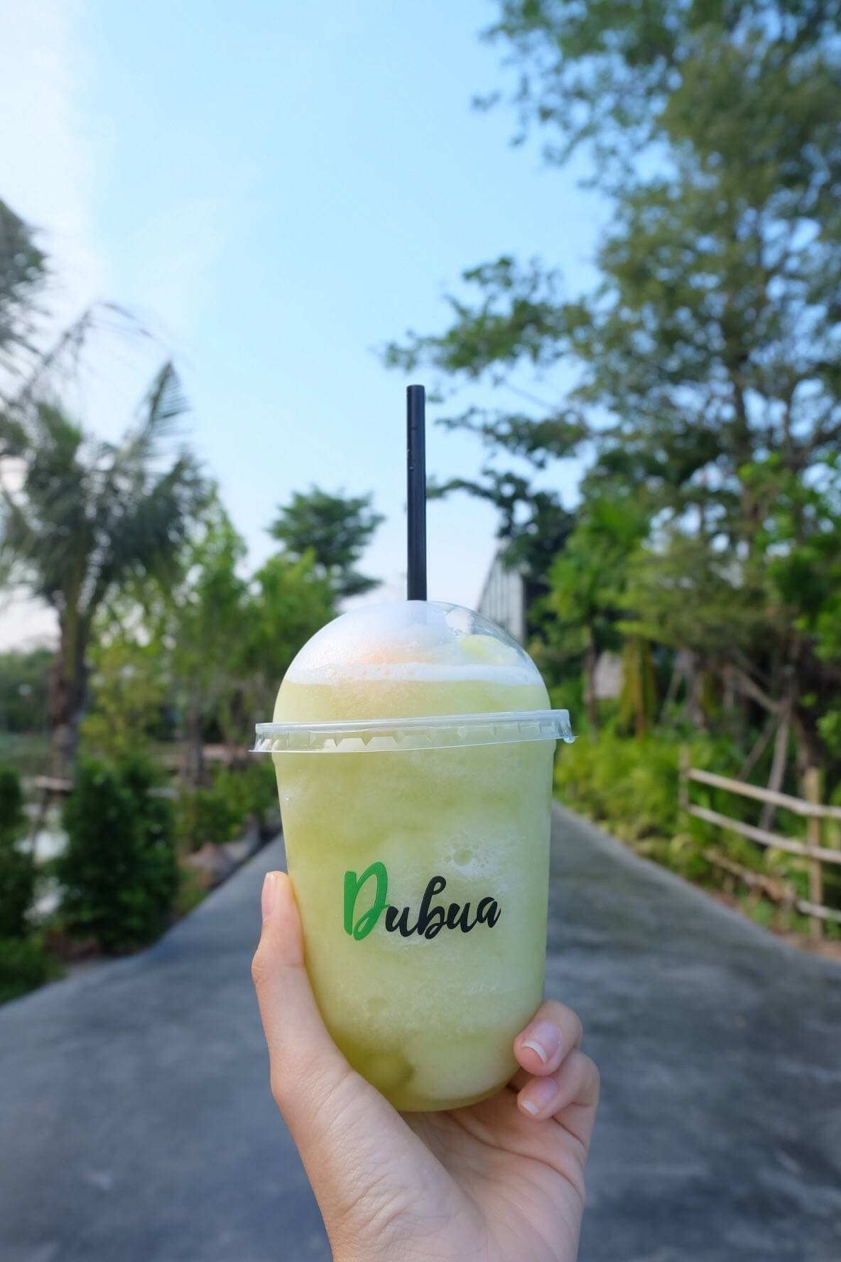 รีวิว DuBua - คาเฟ่บรรยากาศดี มีกิจกรรมให้ทำเยอะ เหมาะสำหรับครอบครัว ...