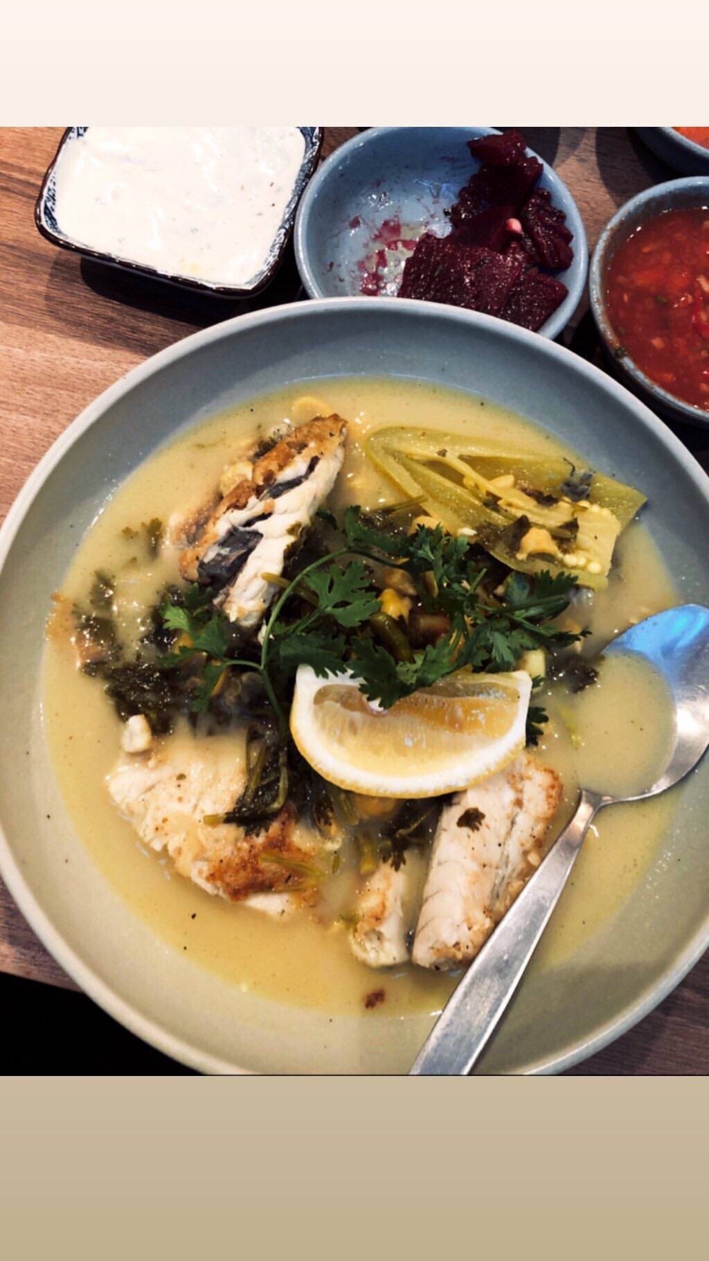 รีวิว ZeZe Mediterranean Restaurant Chiang Mai - Best hummus in Asia ...