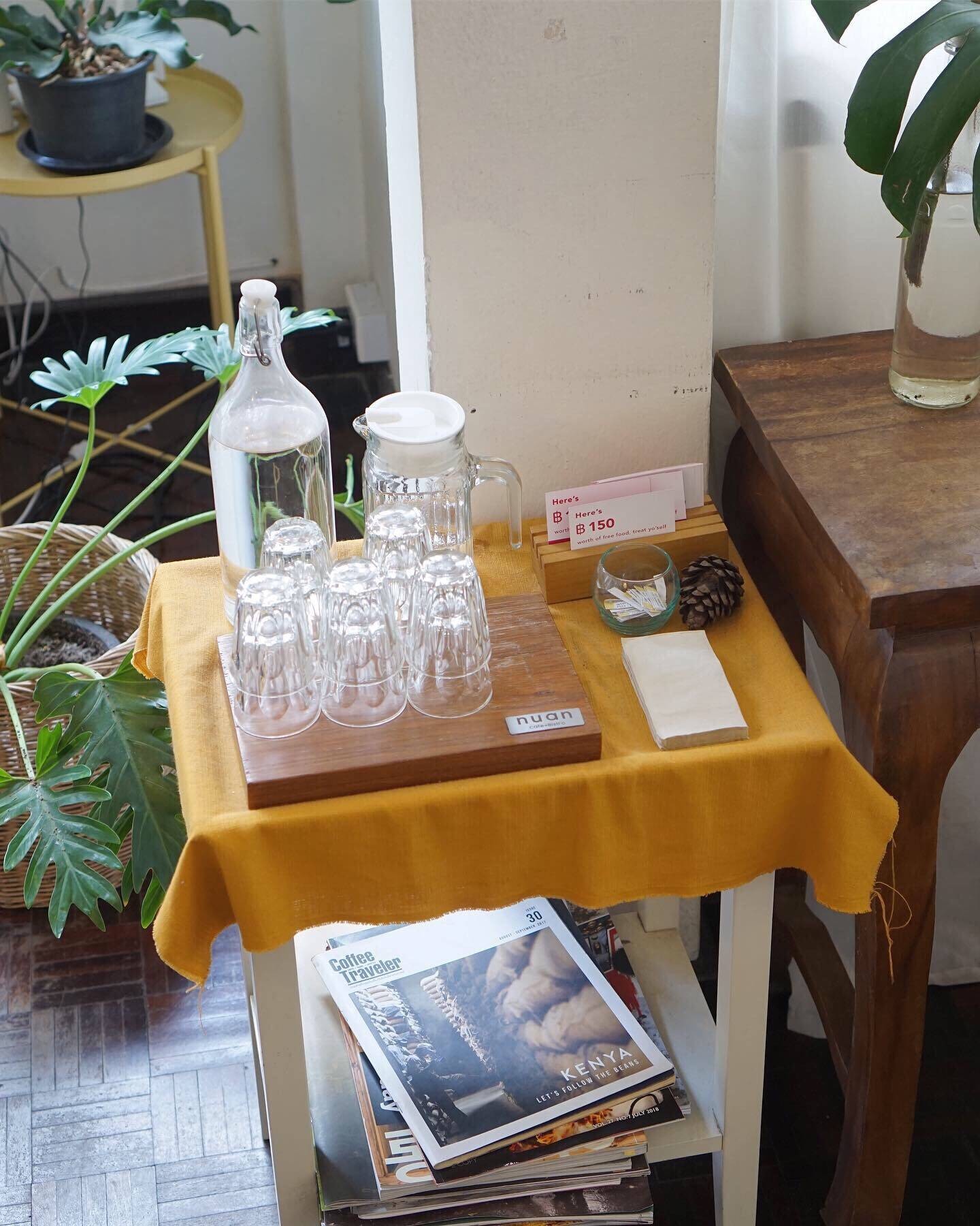 รีวิว nuan cafe & bistro - คาเฟ่กลางเมืองเชียงใหม่ บรรยากาศสงบๆสบายๆ