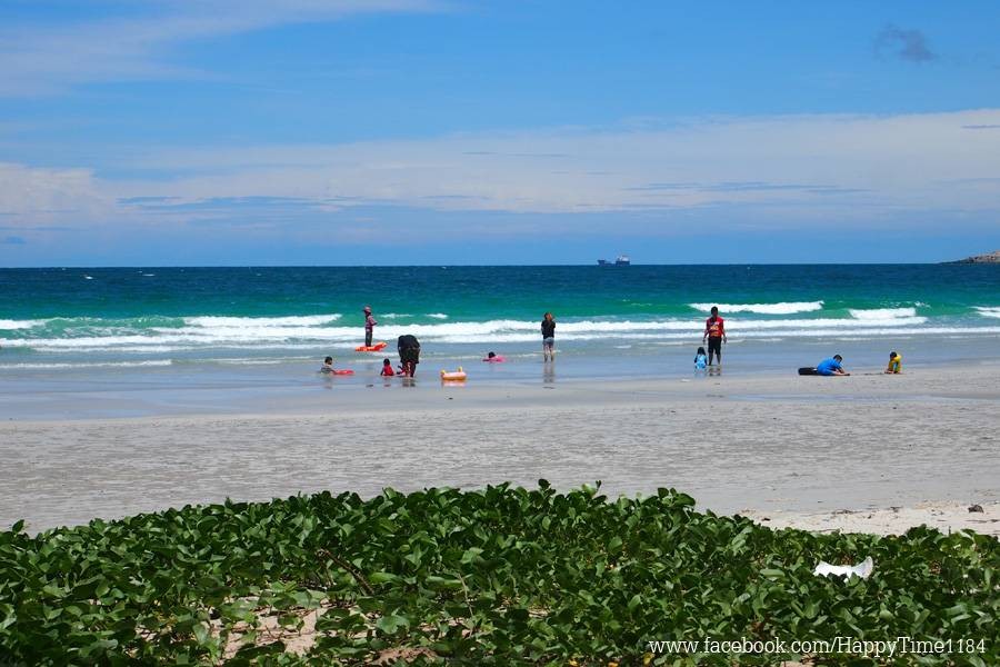 รูป หาดน้ำใส