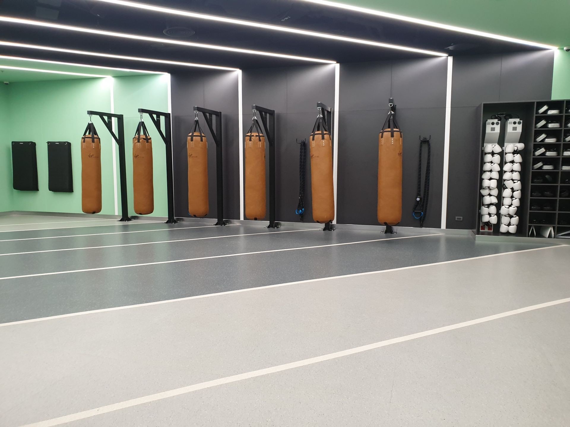 รูป Virgin Active Fitness Club 101 True Digital Park 101