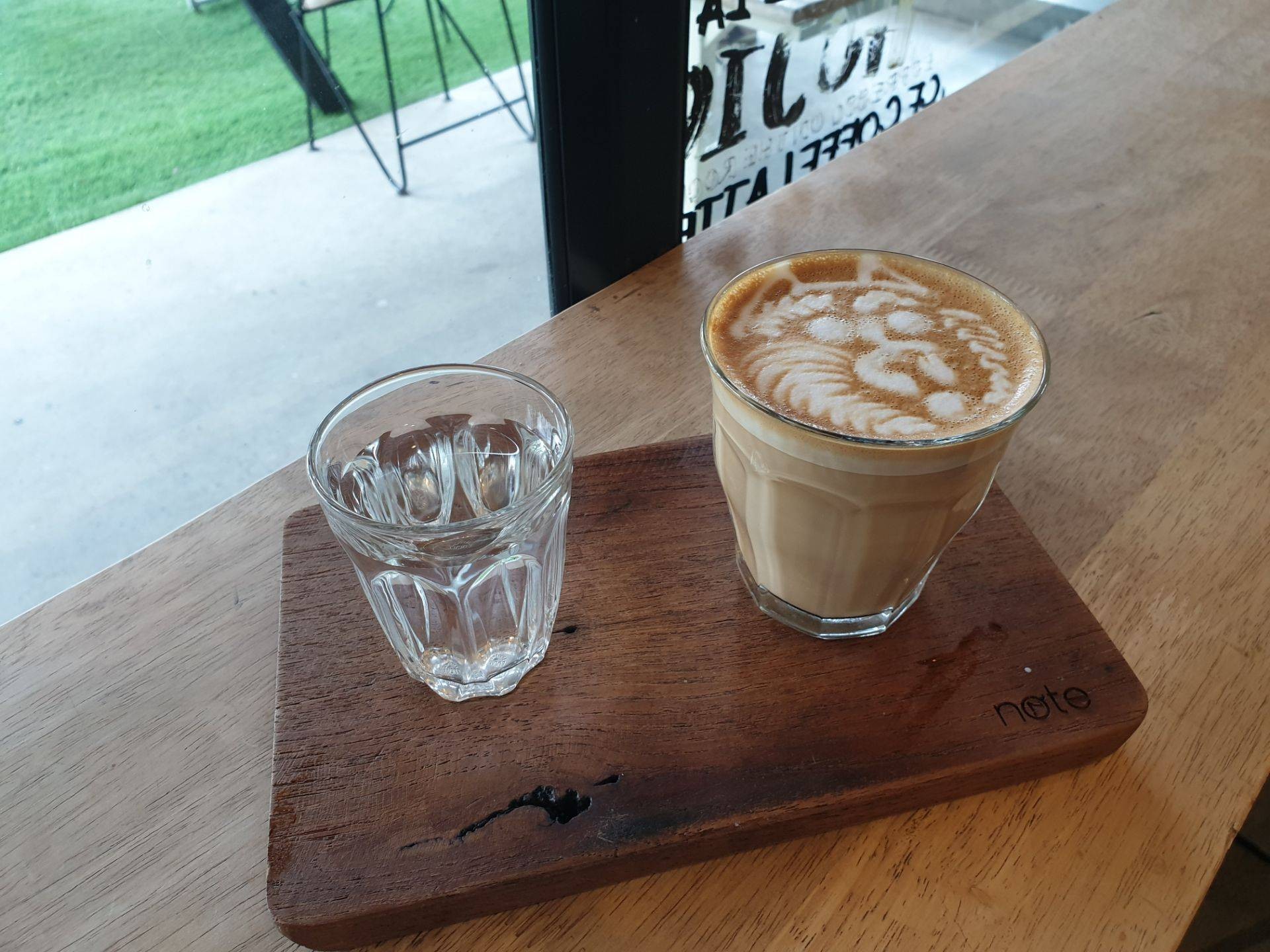 รูป Note Espresso ปั๊มเอสโซ่ เส้นซุปเปอร์