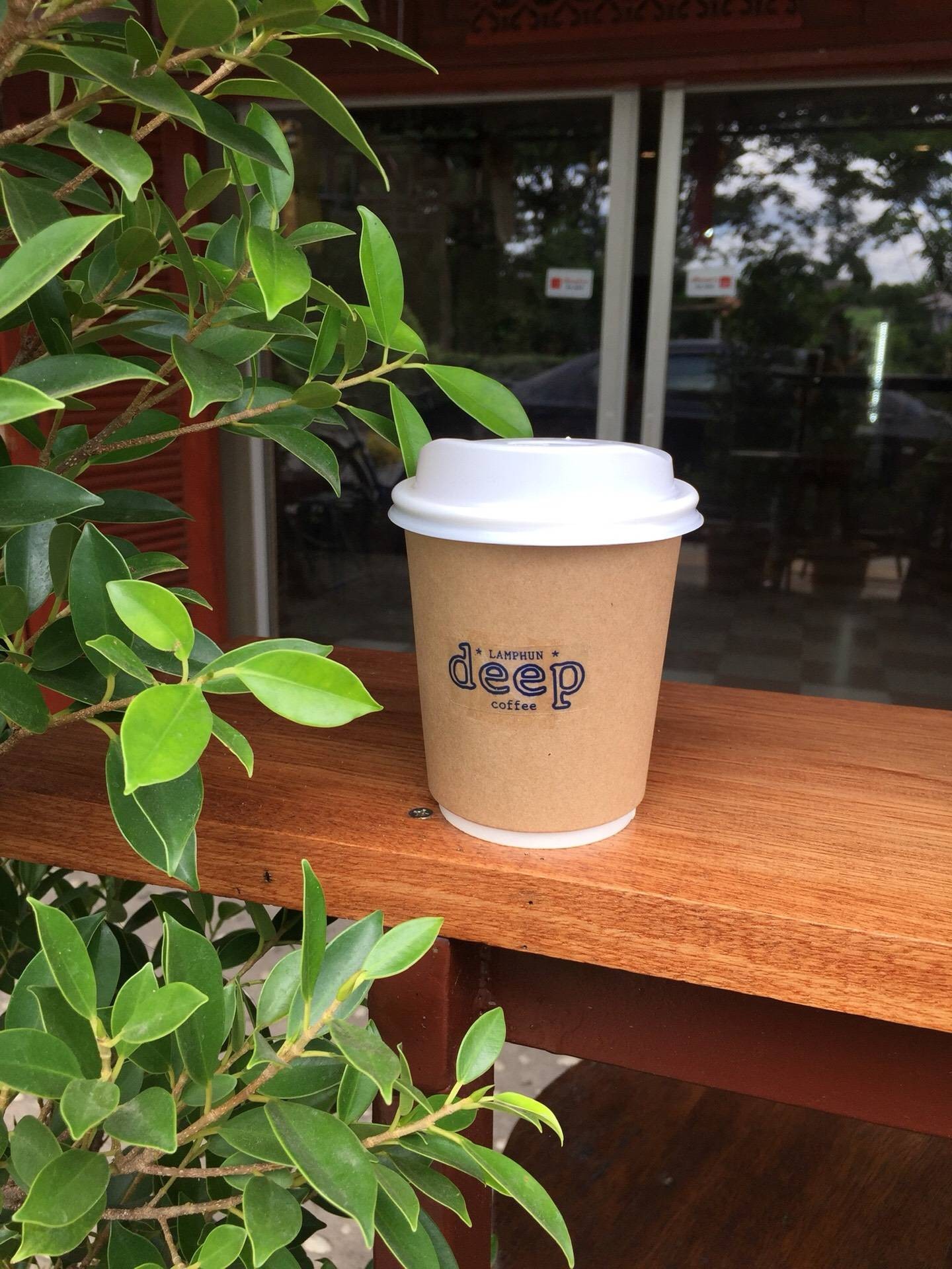 รีวิว deep coffee lamphun - กาแฟดี บรรยากาศดีครับ - Wongnai