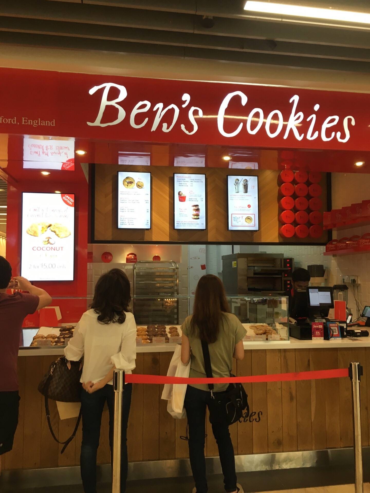 รีวิว ben's cookies Orchard Road - Ben’s อร่อยเสมอเมื่อไม่กลัวอ้วน🥳