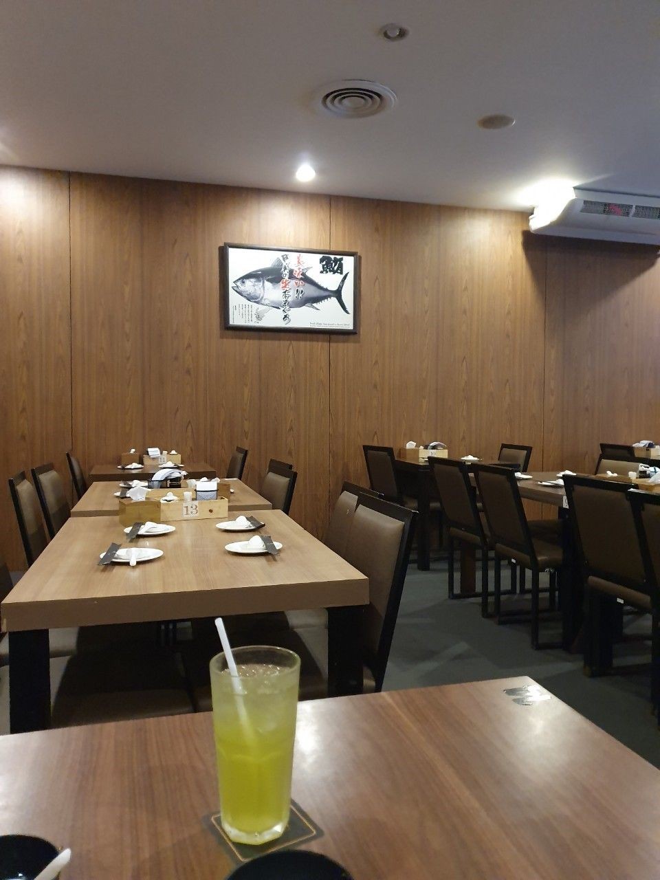 รีวิว Hiso Sushi (ไฮโซะ ซูชิ) - อาหารญี่ปุ่น มีทั้งบุฟเฟต์และอลาคาท ...