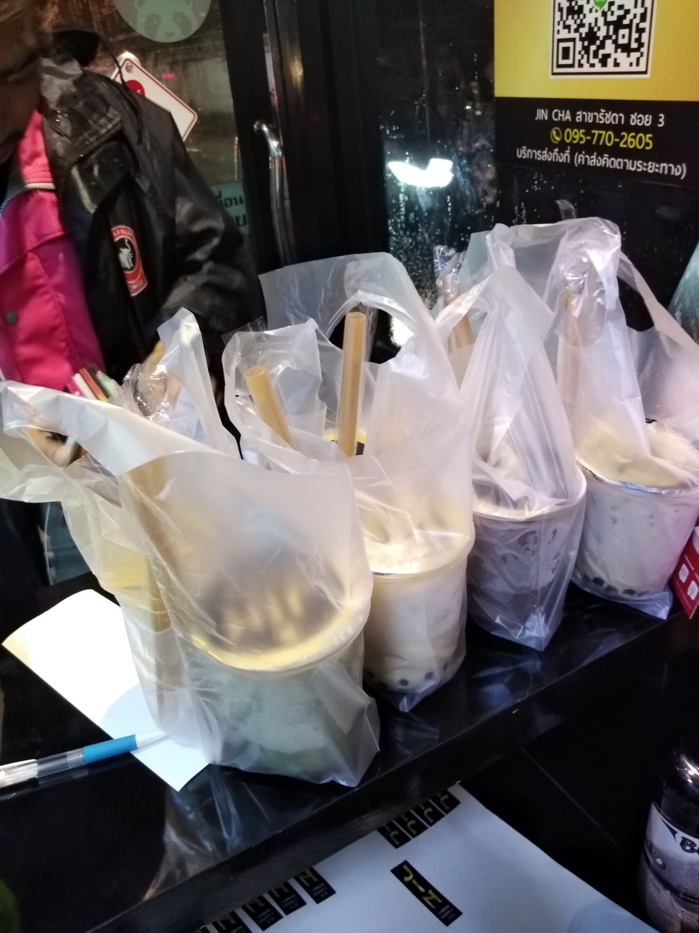 รีวิว JIN CHA จินชา รัชดา ซอย 3 - อร่อย ต้องลอง